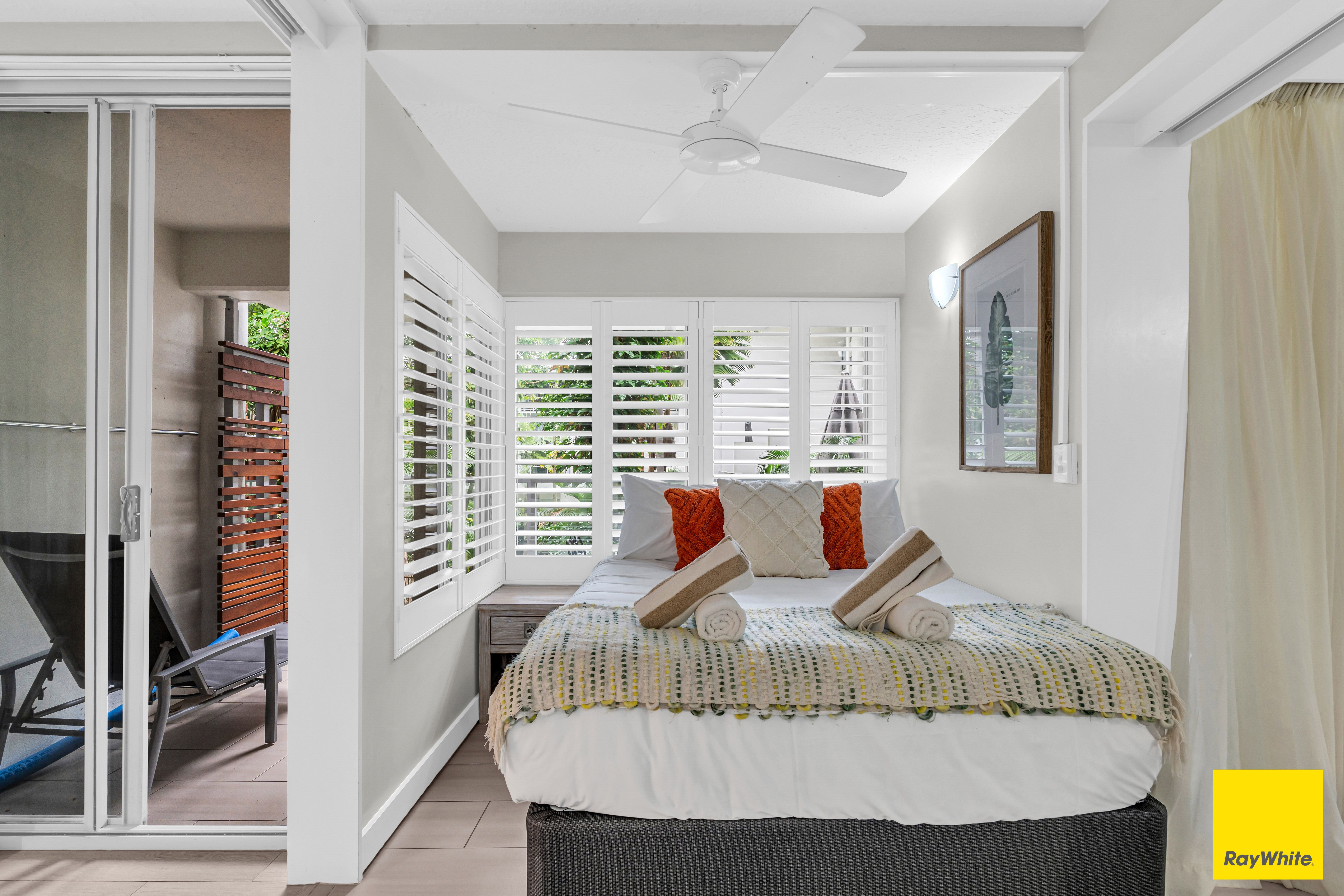 4202/2-22 Veivers Road, Palm Cove, QLD 4879 - Sold Unit - Ray White ...