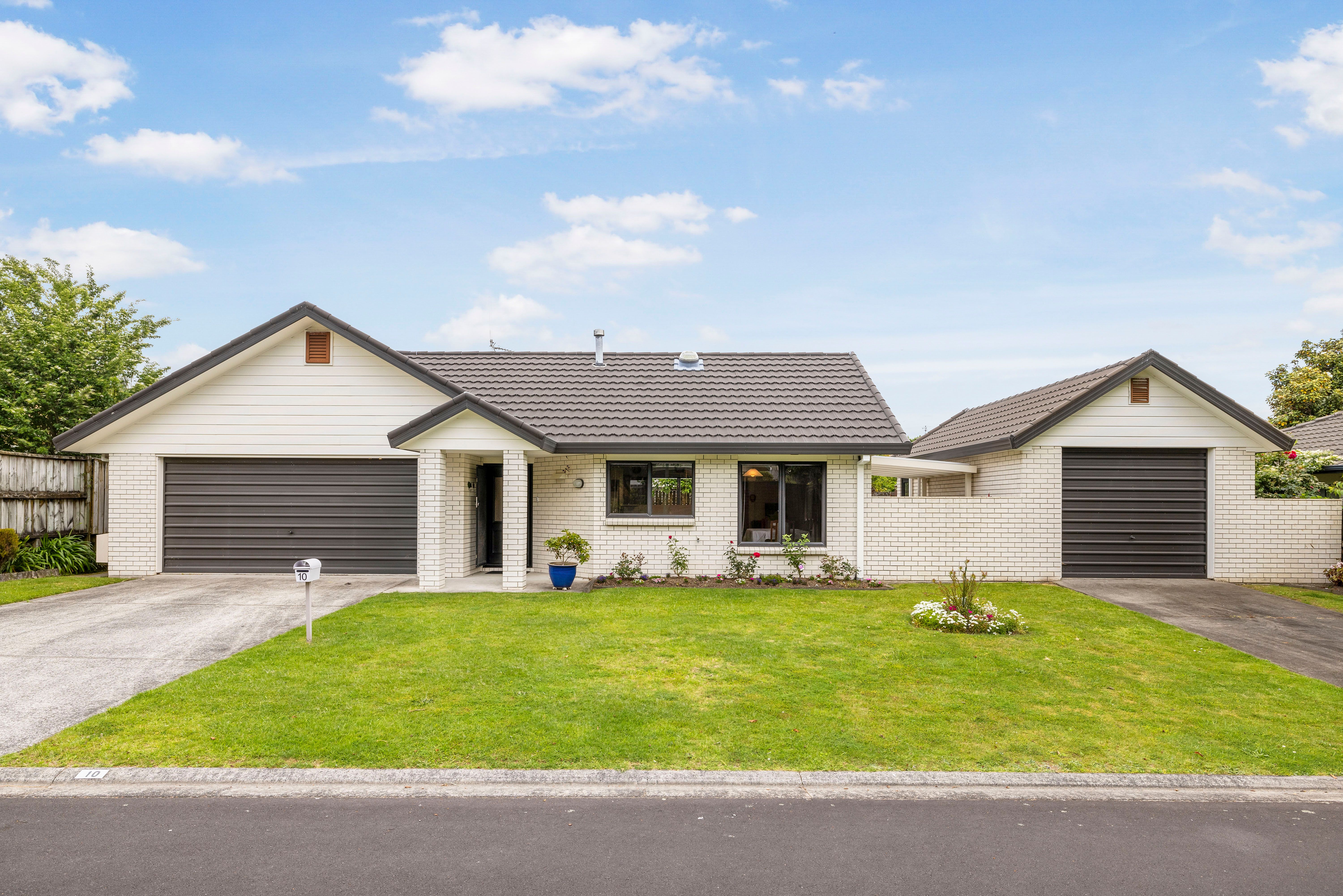 10 Hidcote Place, Bethlehem, Tauranga City 3110 - Sold House - Ray ...