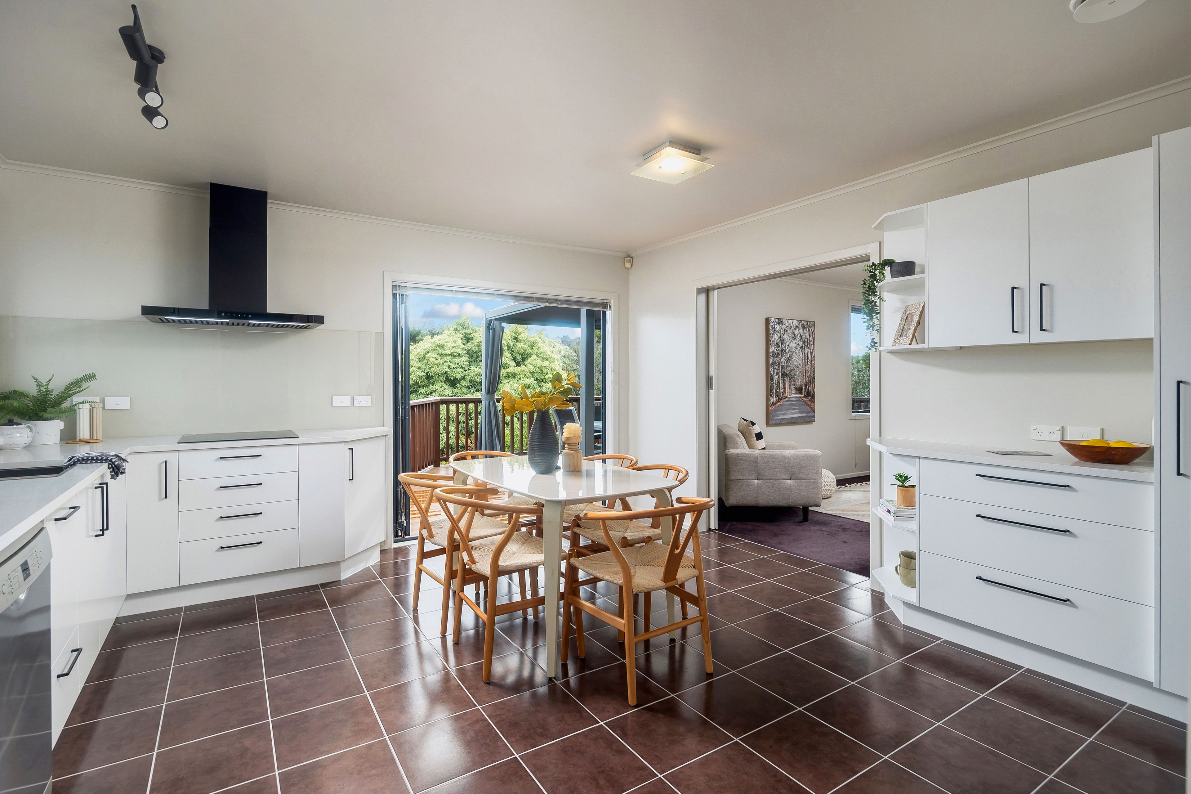 180 Methuen Road, New Windsor, Auckland City 0600 - Sold House - Ray ...