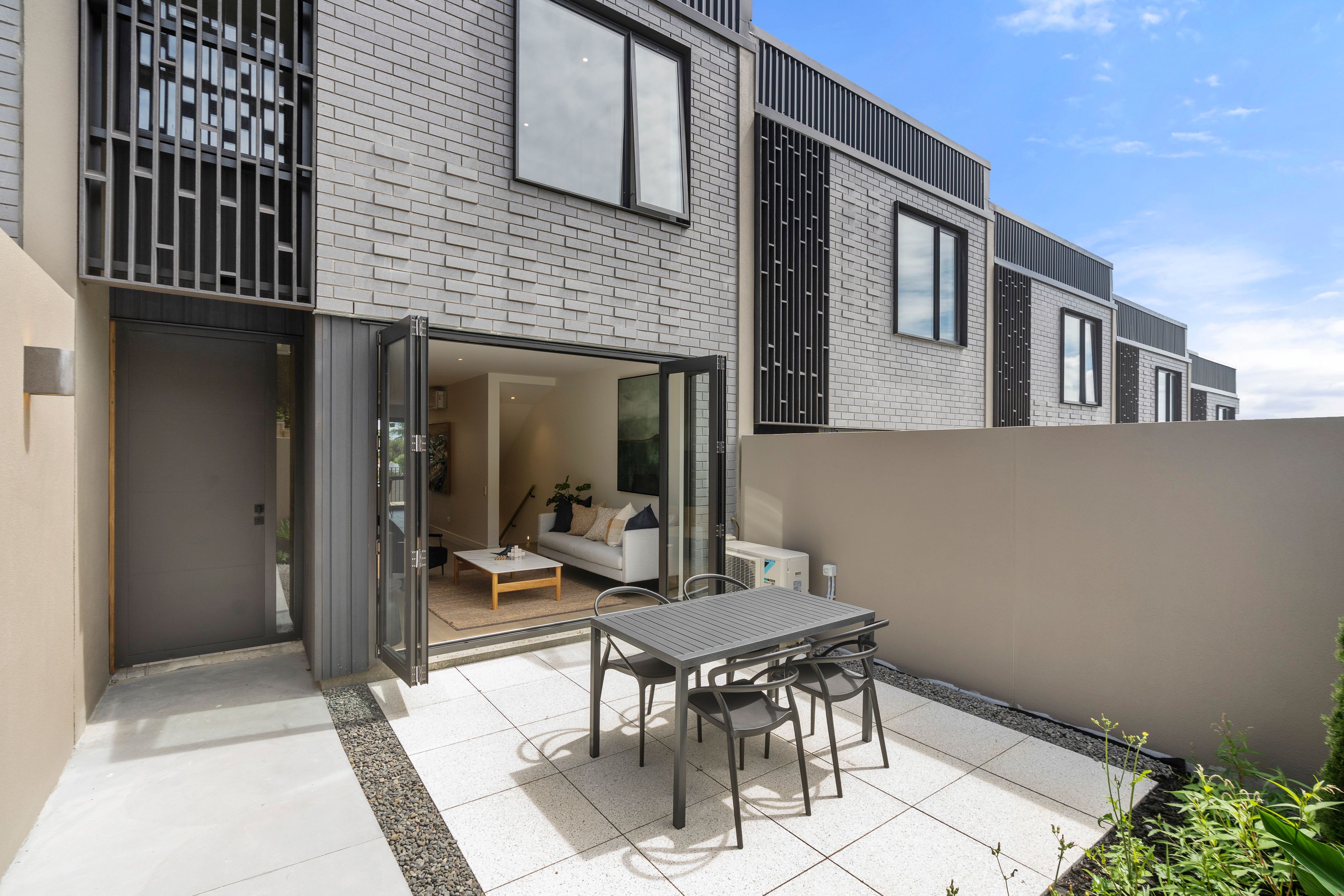 3/32 Dudley Road, Mission Bay, Auckland City 1071 - Sold Townhouse - Ray White Epsom