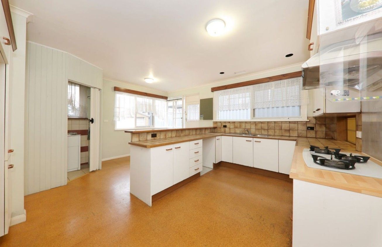 14 Cherry Street, Glen Waverley, VIC 3150 - House for Rent - Ray White ...