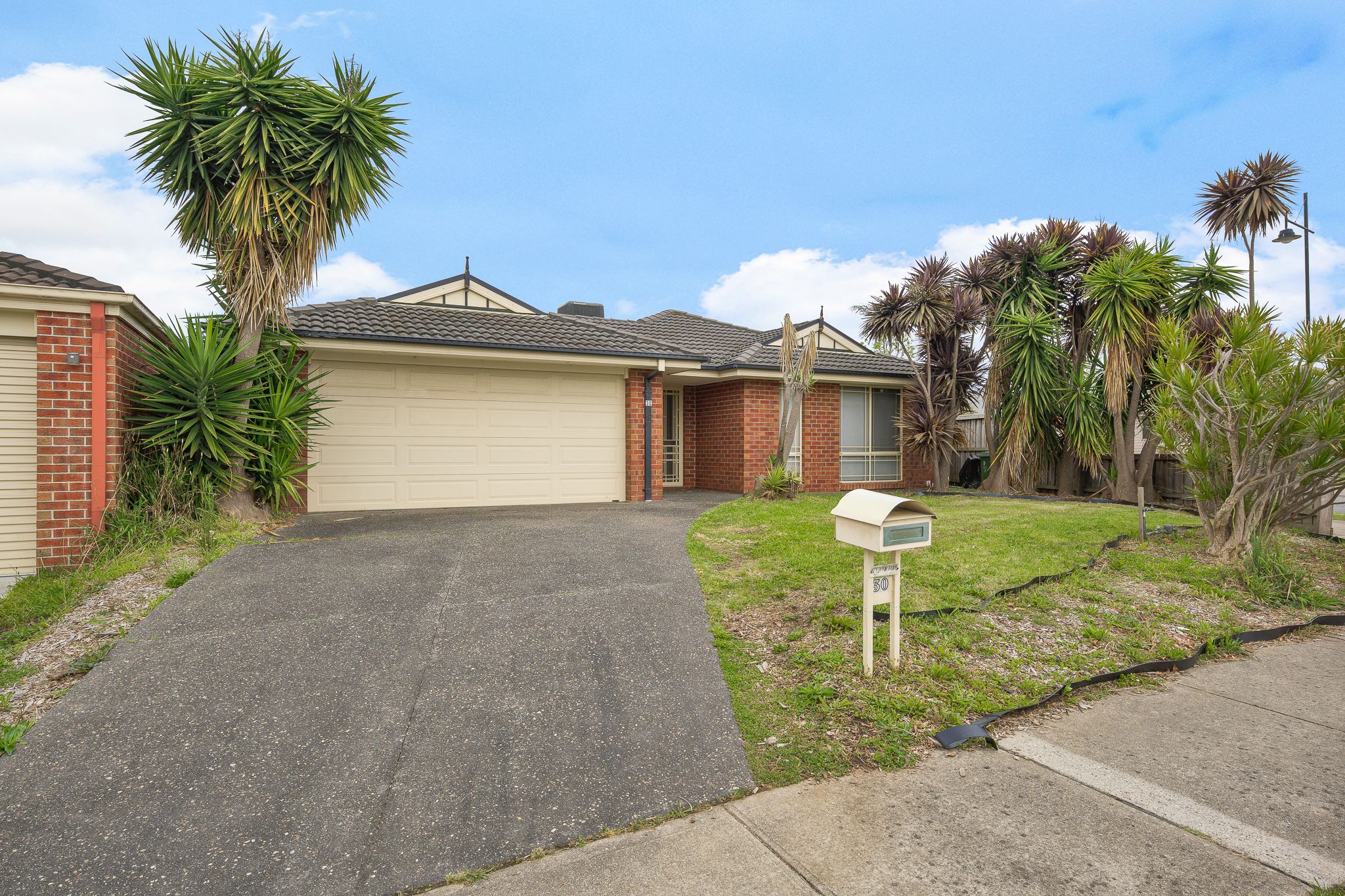 30 Silky Oak Drive, Cranbourne, VIC 3977 - Leased House - Ray White ...