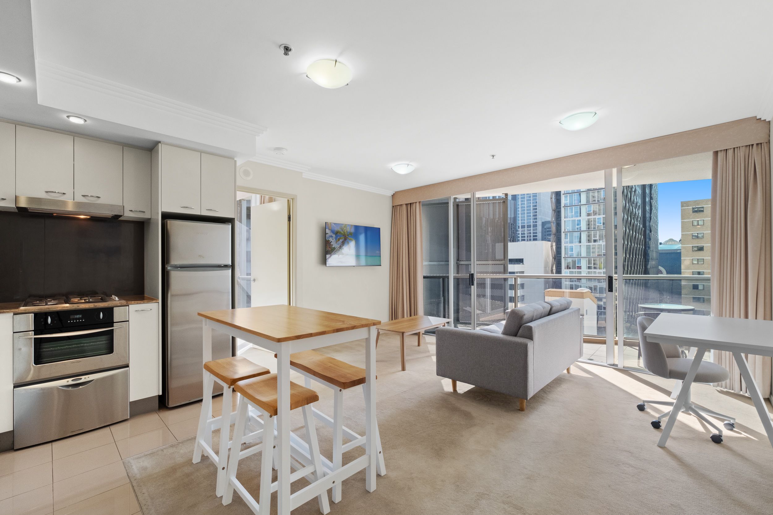 808/70 Mary Street, Brisbane City, QLD 4000 - Leased Apartment - Ray ...