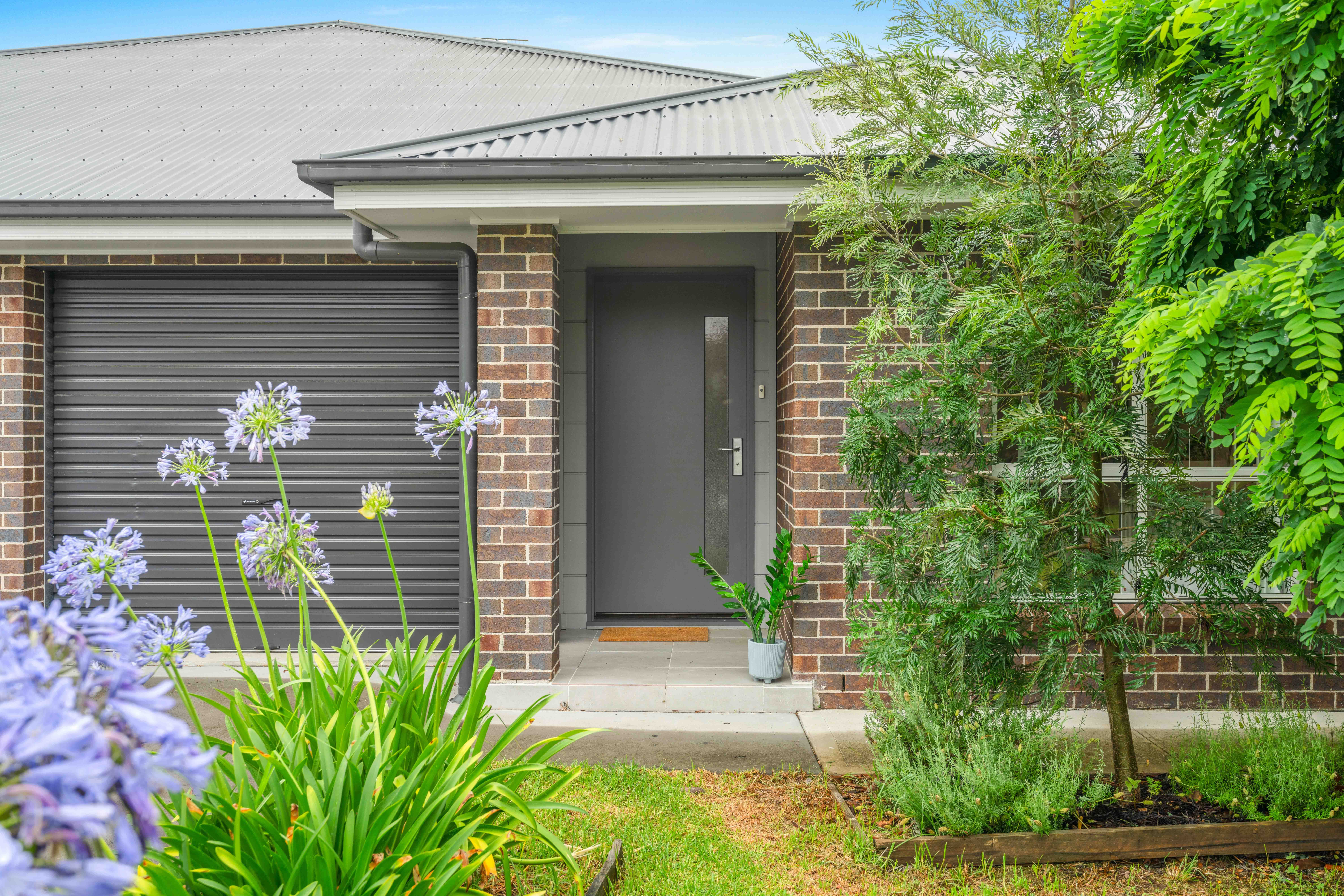 66A Kalandar Street, Nowra, NSW 2541 - Leased DuplexSemi-detached - Ray ...