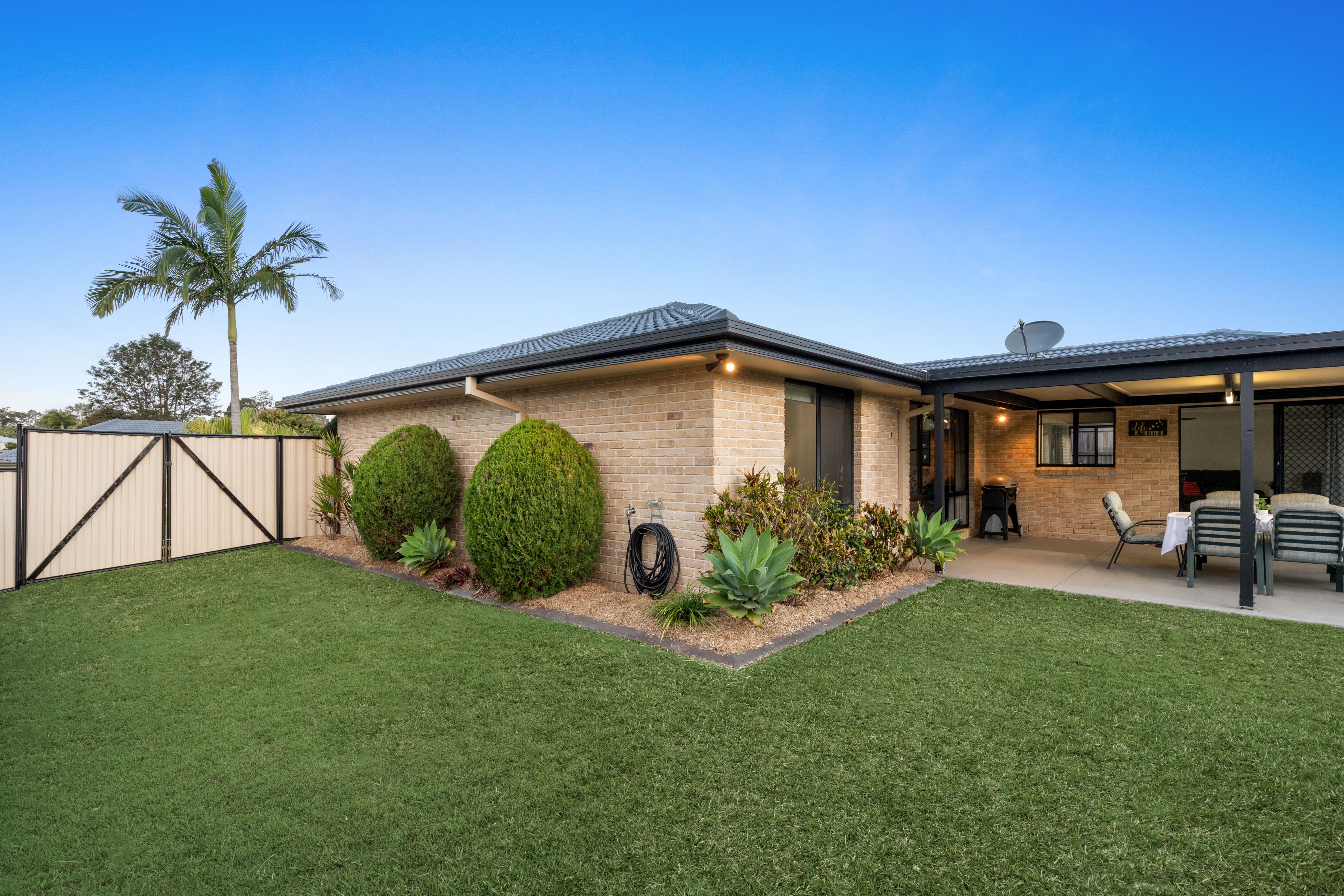 9 Anglia Place, Little Mountain, QLD 4551 - Sold House - Ray White ...