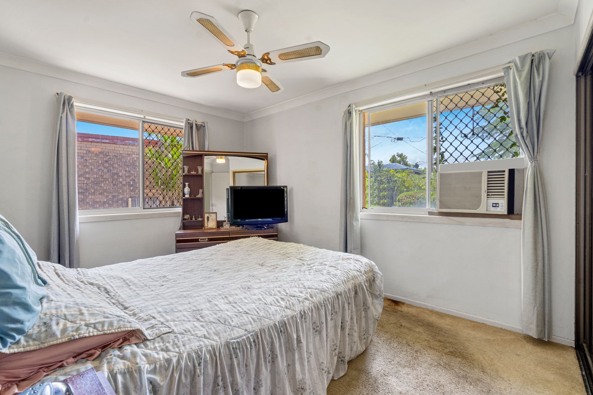 4 Casius Street, Woodridge, QLD 4114 - Sold House - Ray White Logan City