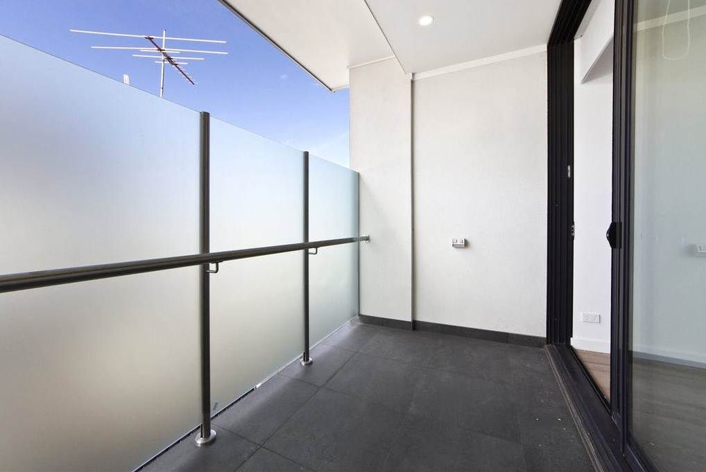 102/10 Oxford Street, Oakleigh, VIC 3166 - Apartment for Rent - Ray ...