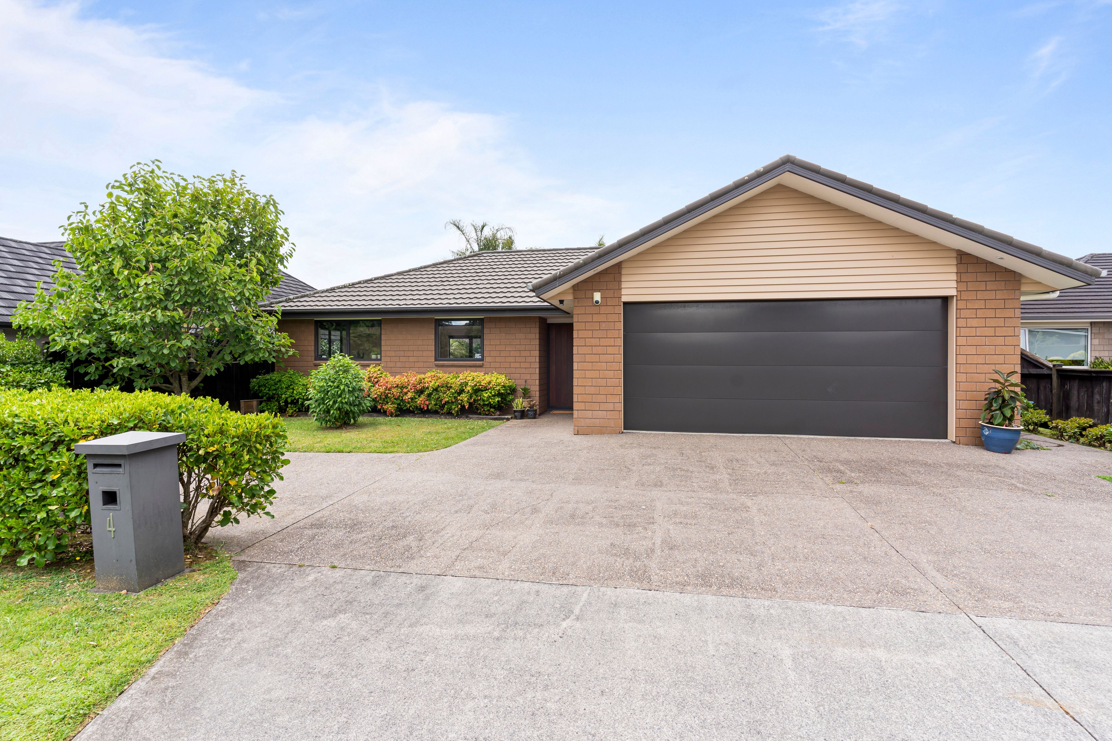 4 Fiorano Place, Karaka, – Home For Sale • Ray White New Zealand