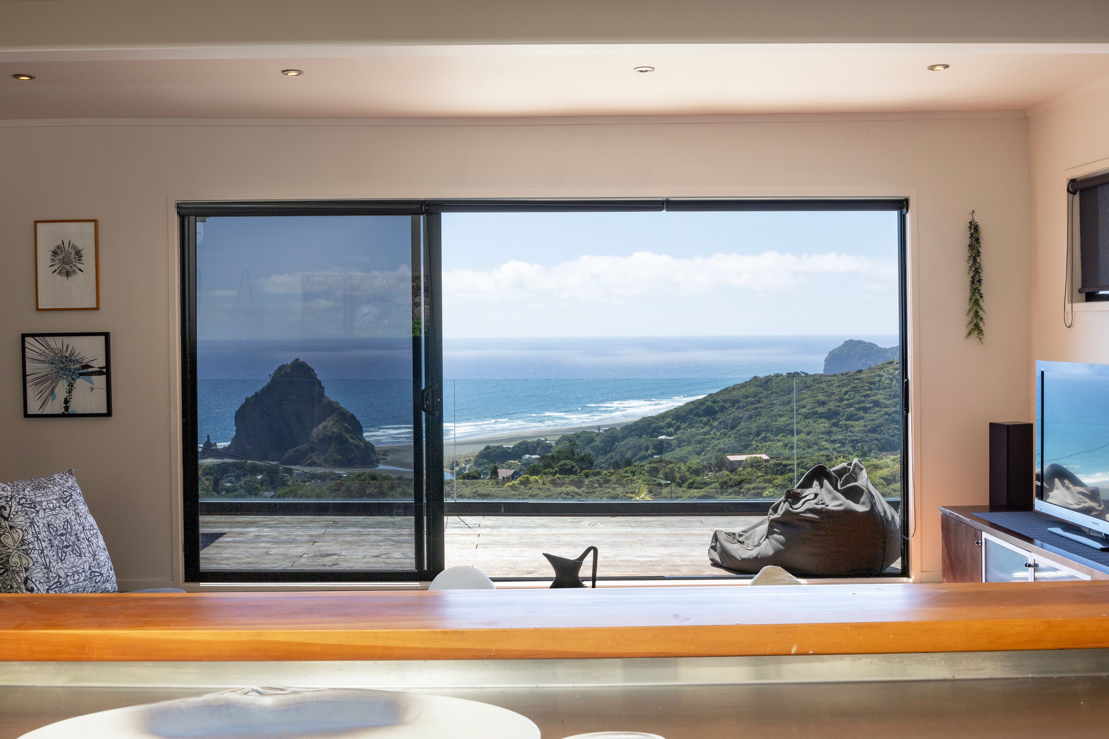 20 Piha Road, Piha, Waitakere City 0772 - House for Sale - Ray White ...