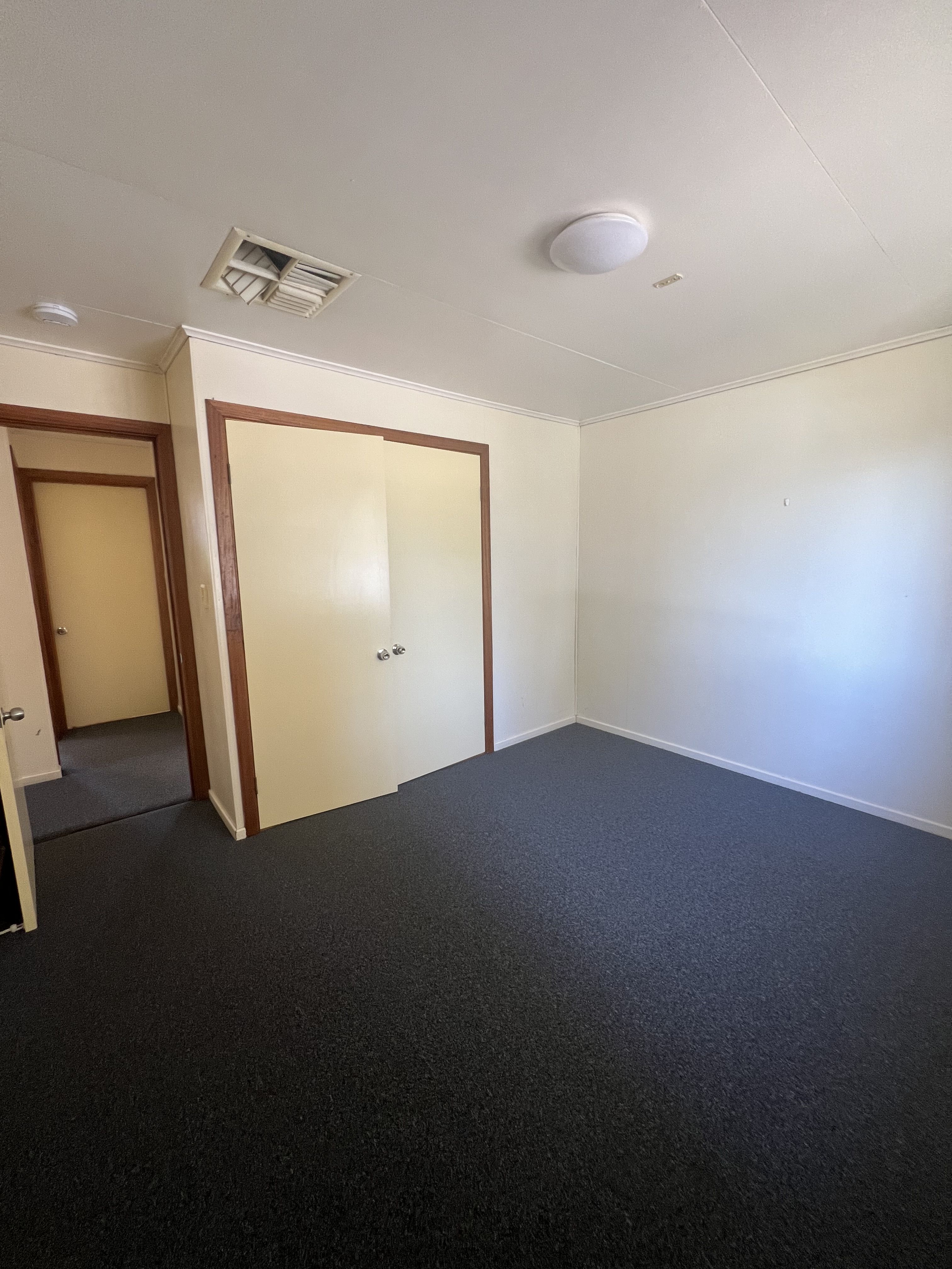 1/76 Raglan Street, Roma, QLD 4455 - Leased Unit - Ray White Roma