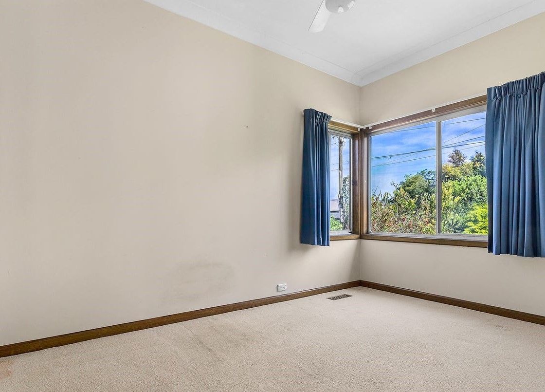 12 Imperial Avenue, Mount Waverley, VIC 3149 - Leased House - Ray White ...