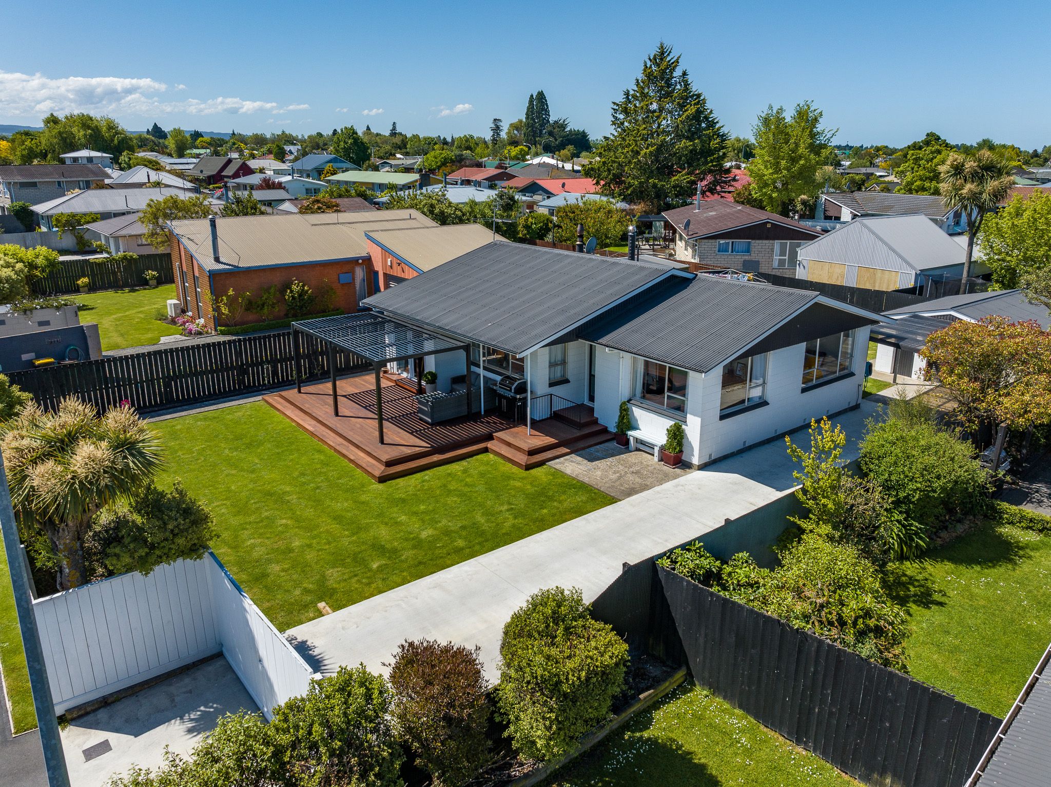 72 Bush Street, Rangiora, Waimakariri District 7400 - Sold House - Ray ...
