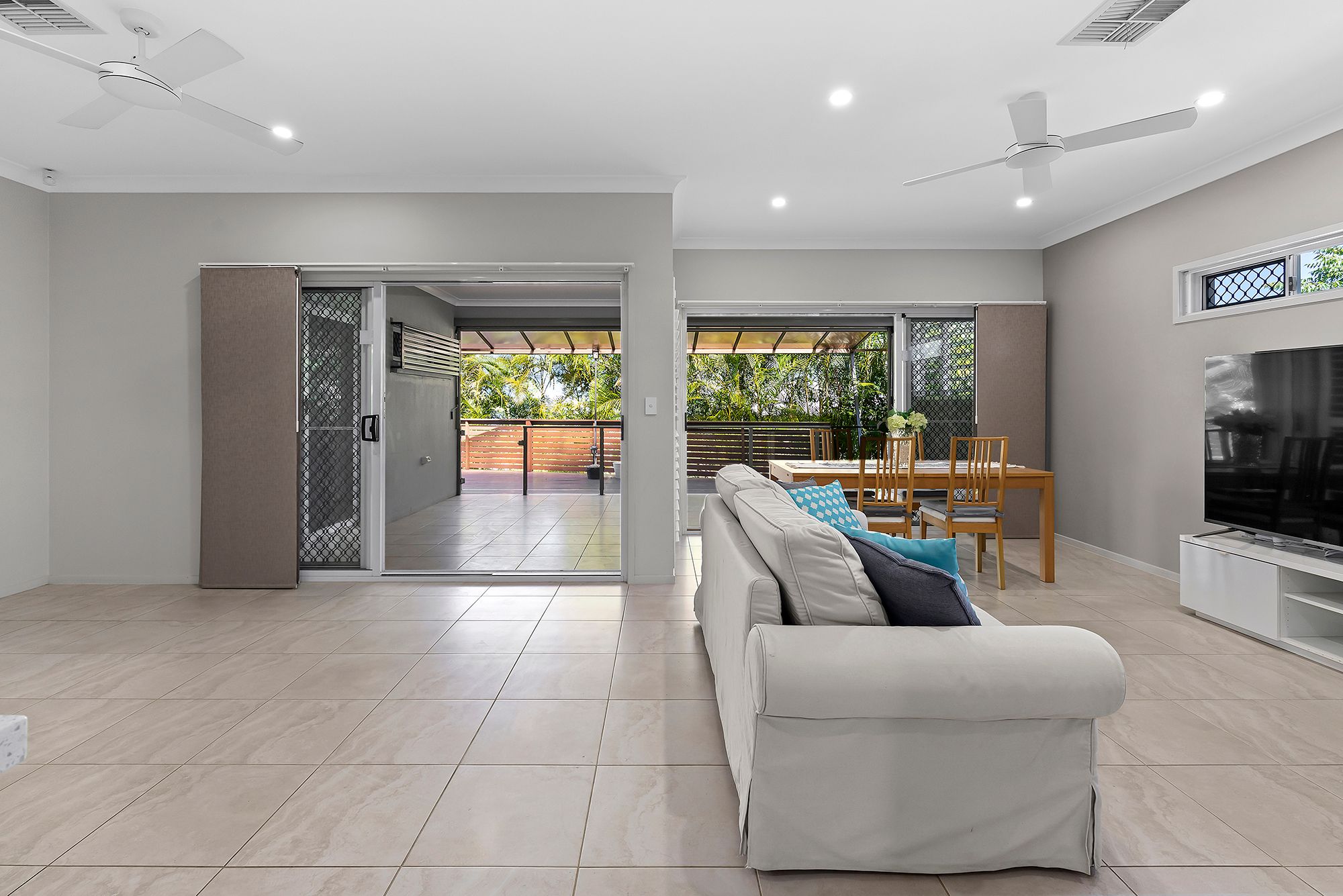 14 Sovereign Place, Bridgeman Downs, QLD 4035 - Sold House - Ray White ...