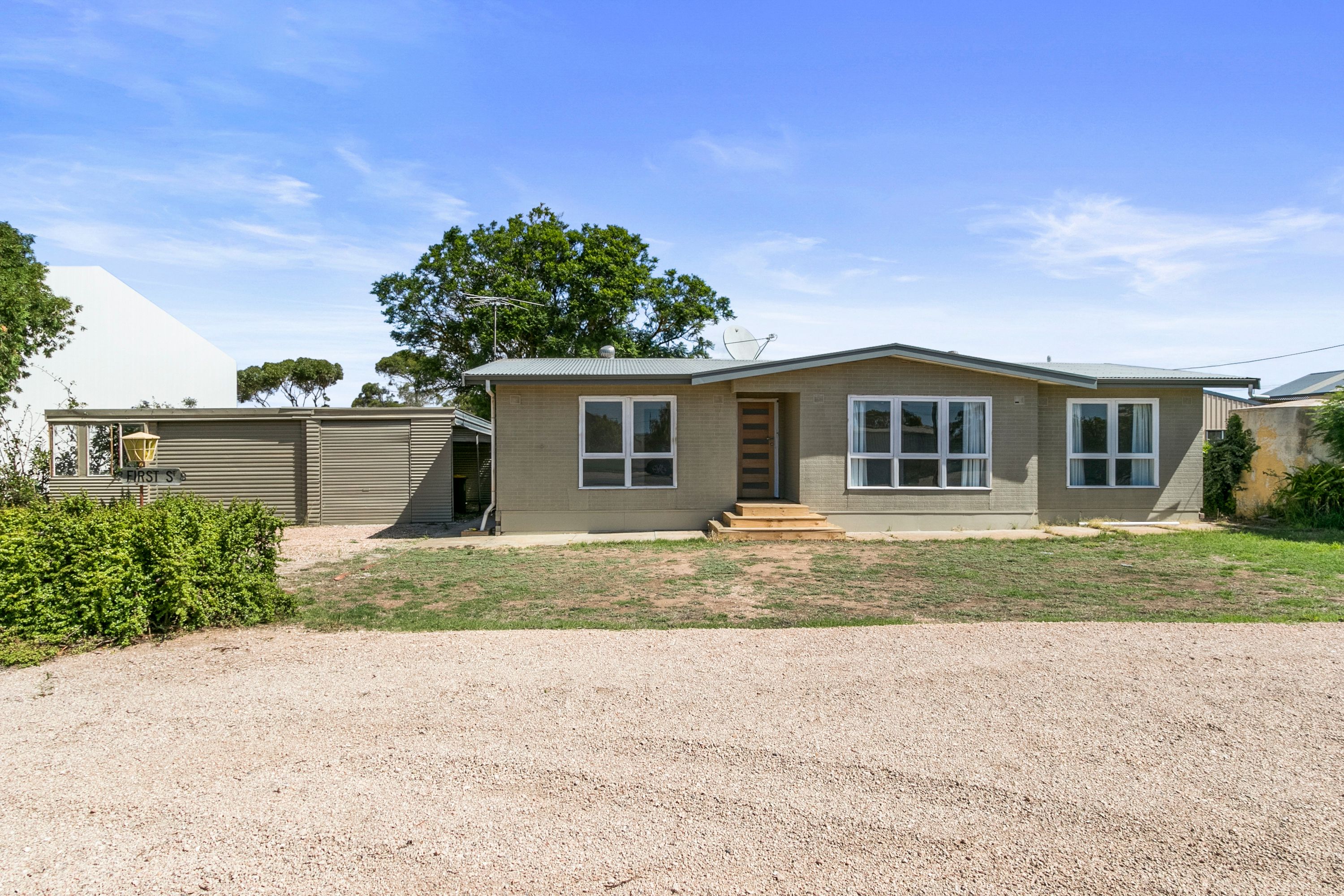 8 First Street, Arthurton, SA 5572 - Sold House - Ray White Yorke Peninsula