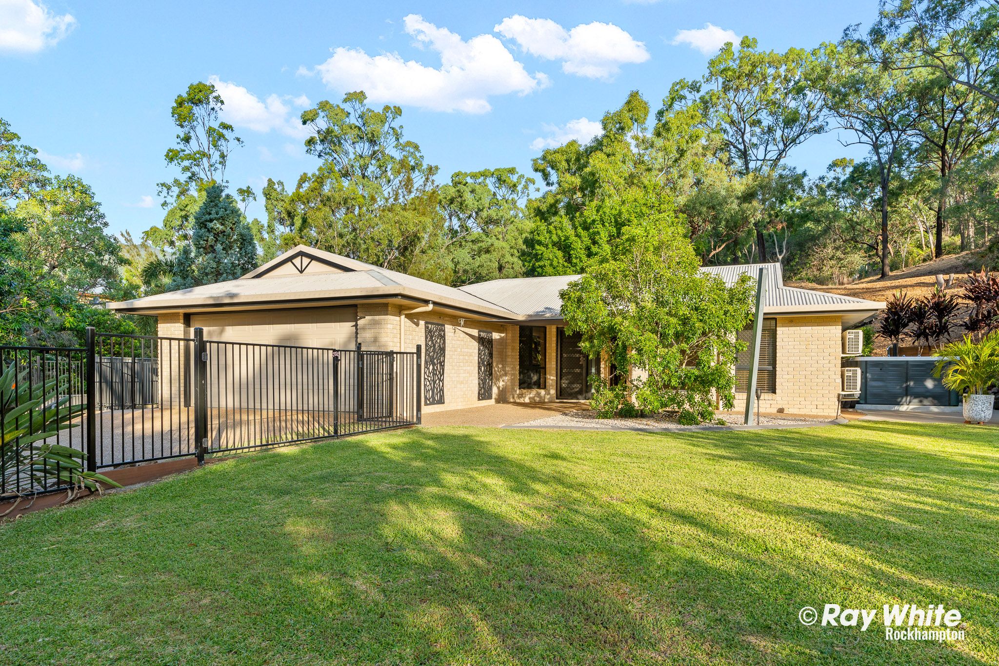 12 Woodland Drive, Frenchville, QLD 4701 - Sold House - Ray White ...
