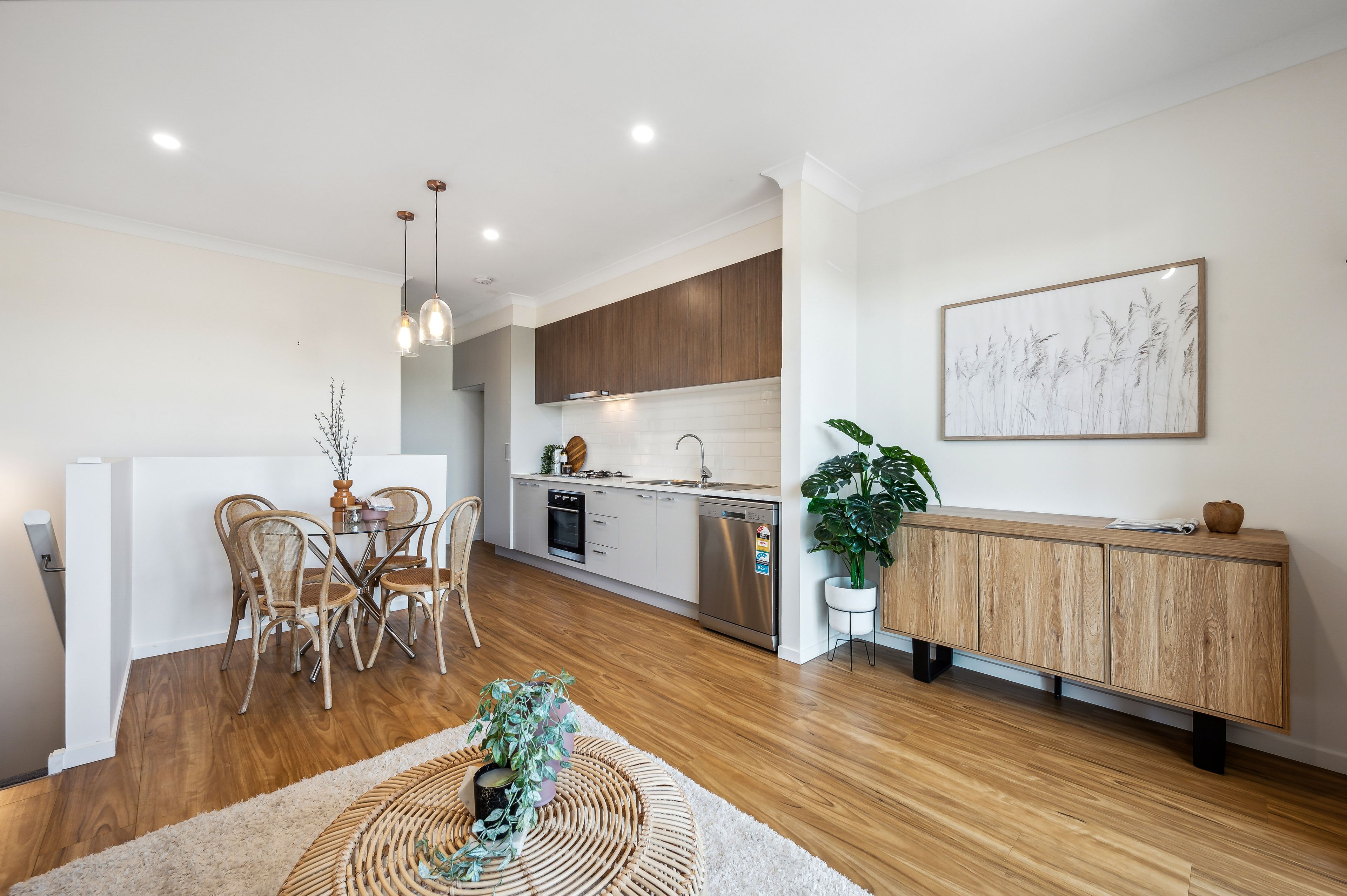 66 Reserve Parade, Findon, SA 5023 - Leased House - Ray White Glenelg ...