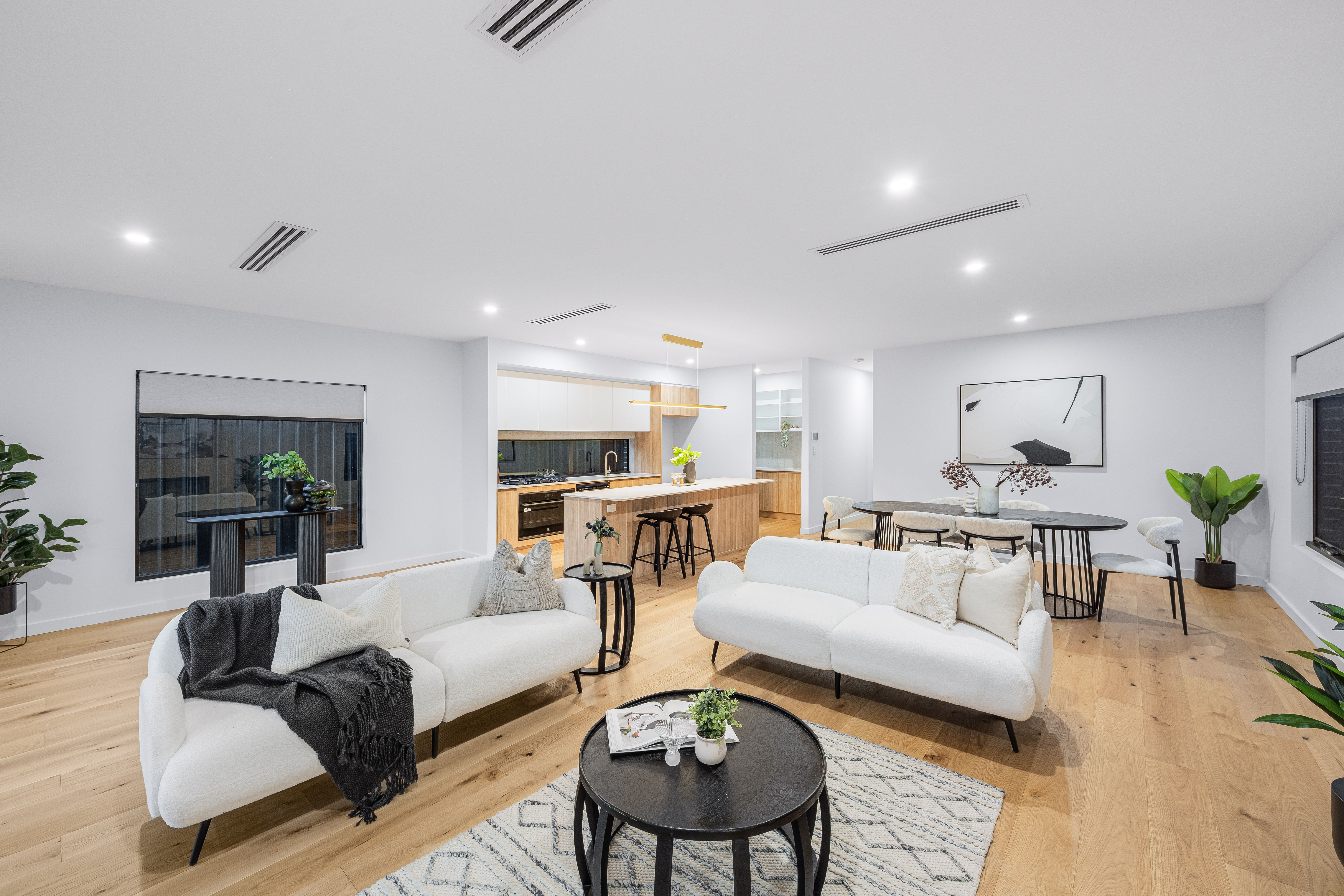 5B Diana Avenue, Parafield Gardens, SA 5107 - Sold House - Ray White ...