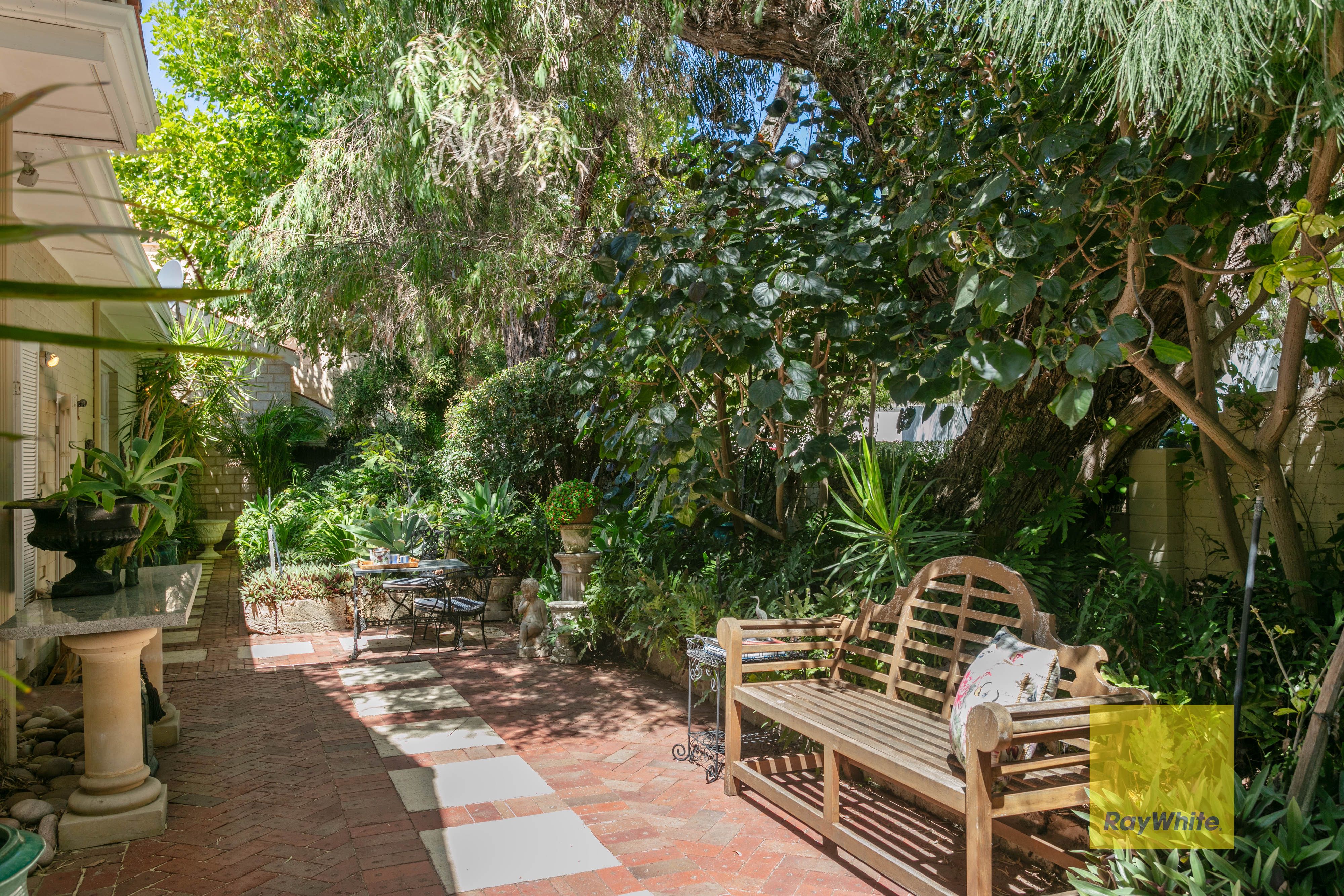 48 Goldsmith Road, Dalkeith, WA 6009 - Sold House - Ray White Cottesloe ...