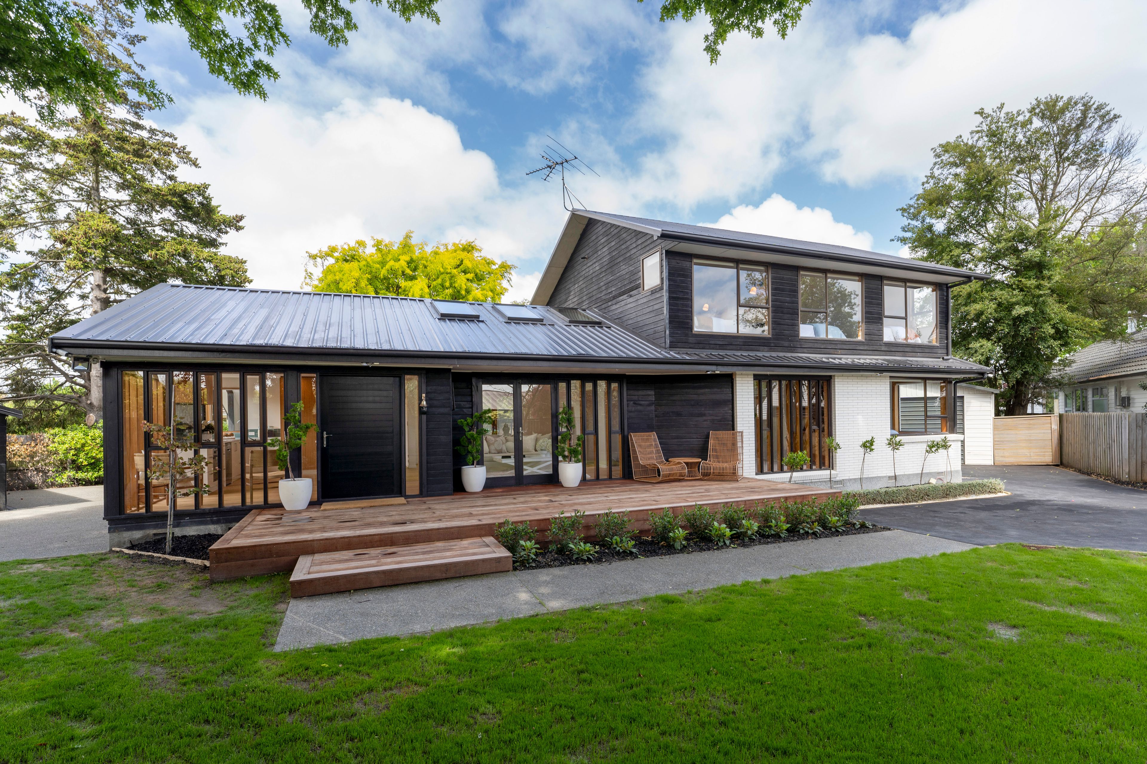 5 Merton Place, Bryndwr, Christchurch City 8052 - Sold House - Ray ...