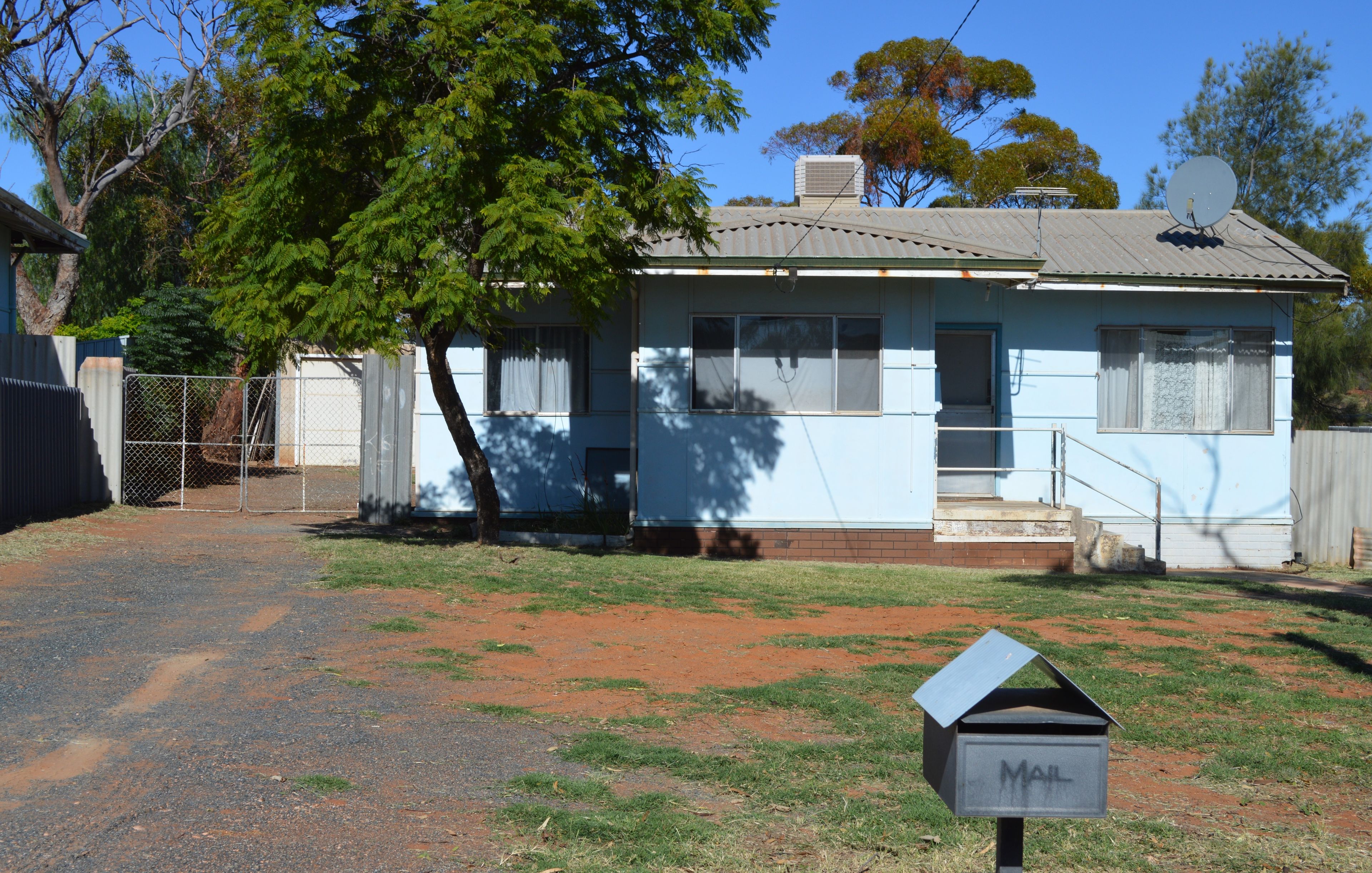 8 New Compton Street, Kambalda East, WA 6442 - Leased House - Ray White ...