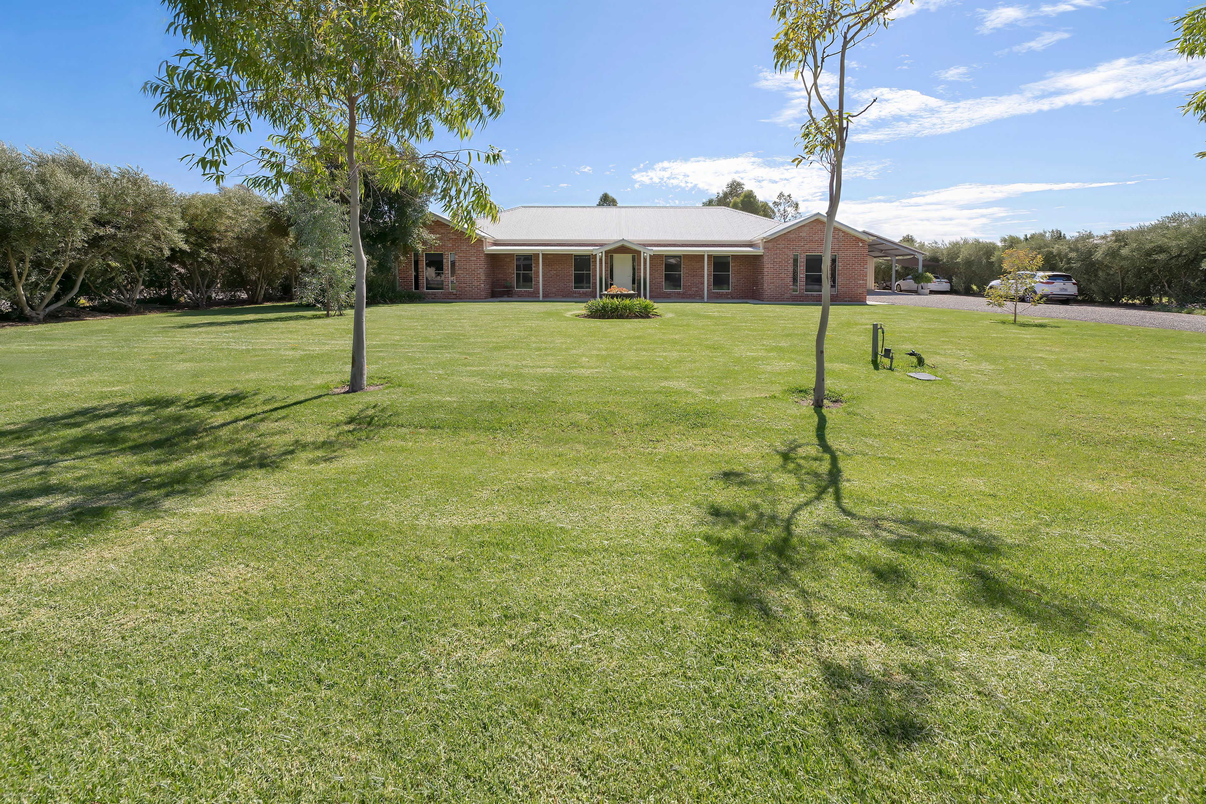 6 Hocking Drive, Swan Hill, VIC 3585 - Sold House - Ray White Swan Hill