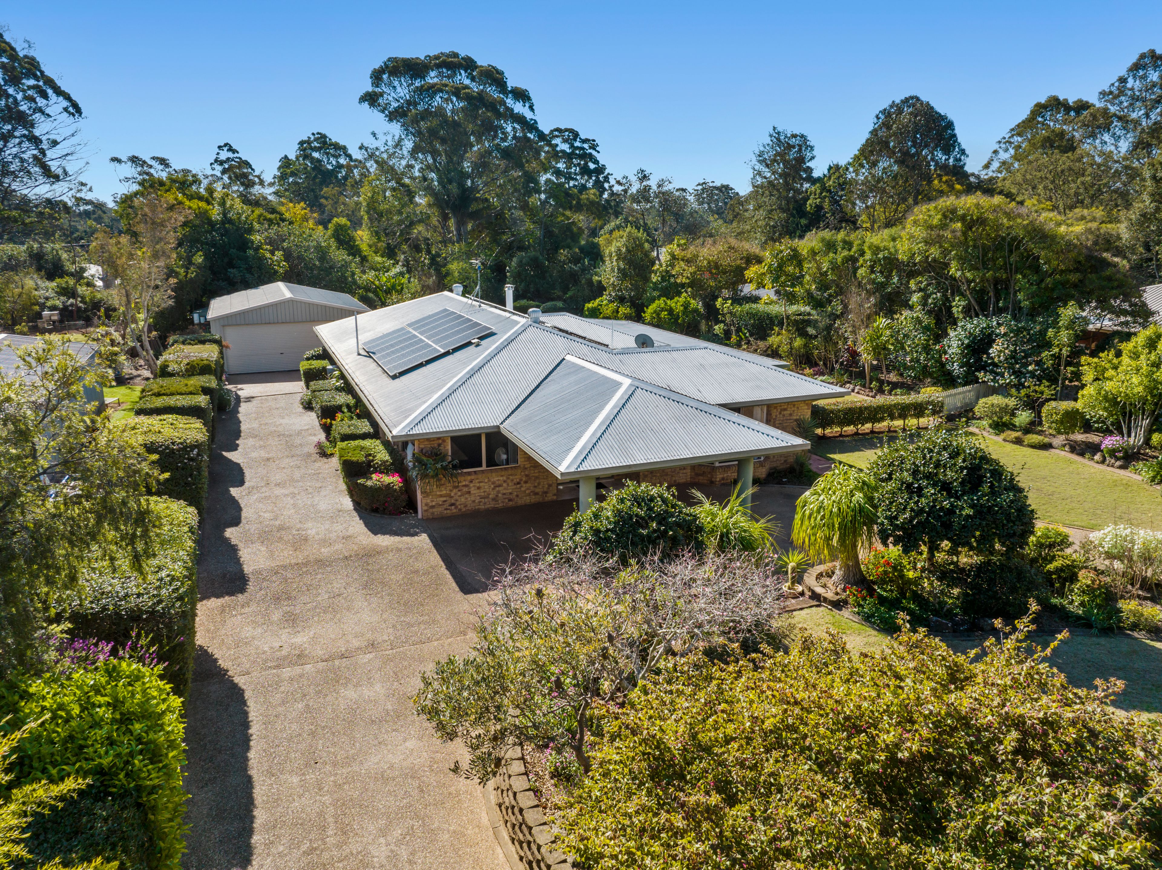 8 IRONBARK Court, Highfields, QLD 4352 - Sold House - Ray White ...