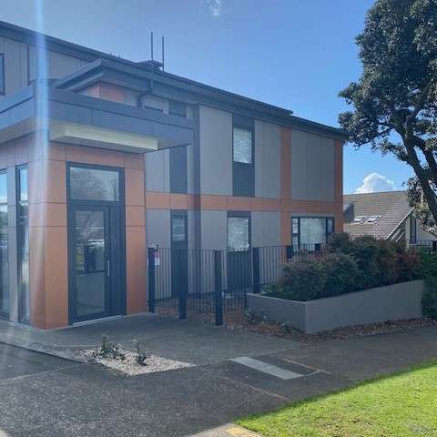 2A/12 Selwyn Road, Howick, Manukau City | Real Estate | Ray White New ...
