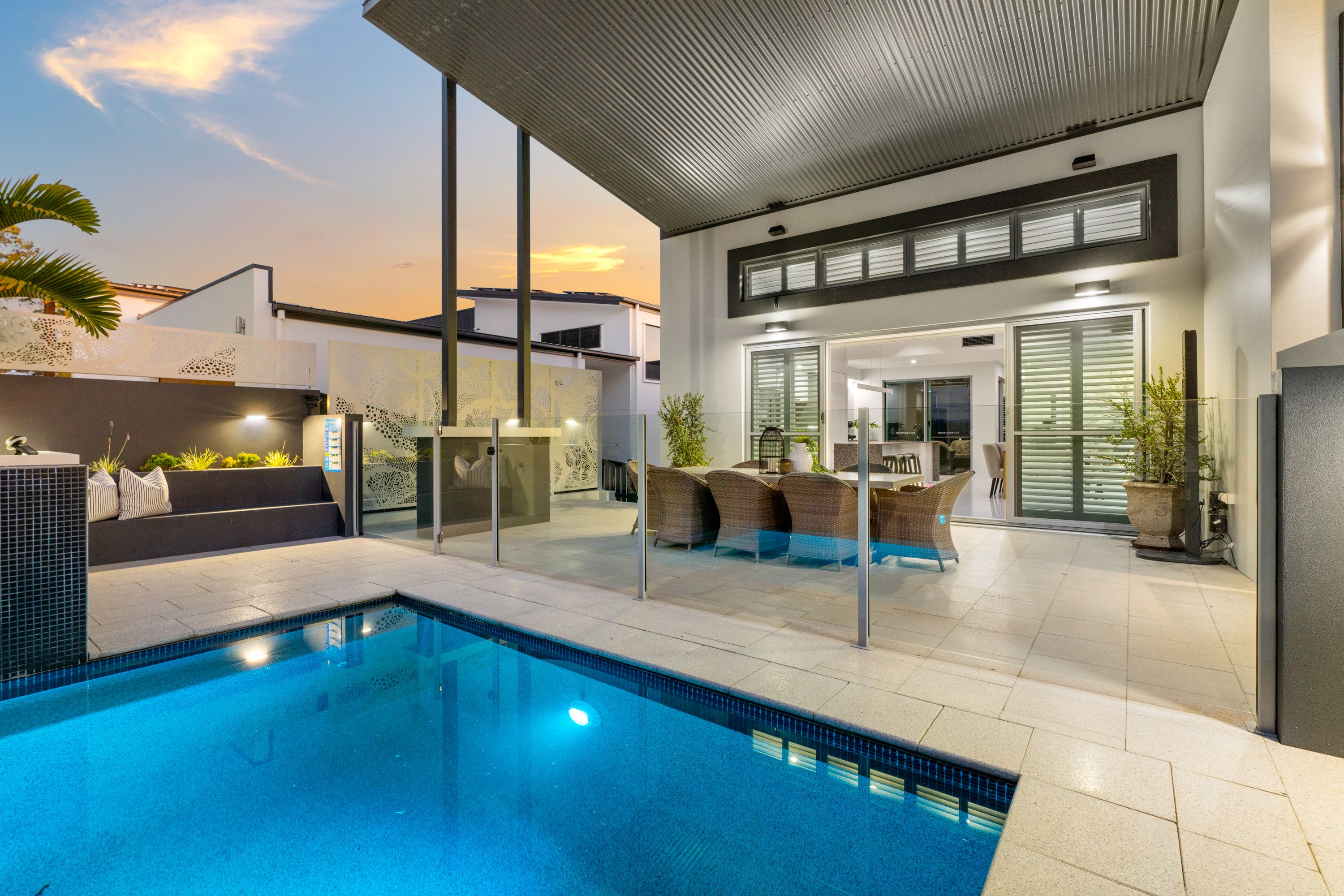 47 Village High Crescent, Coomera Waters, QLD 4209 - Sold House - Ray ...