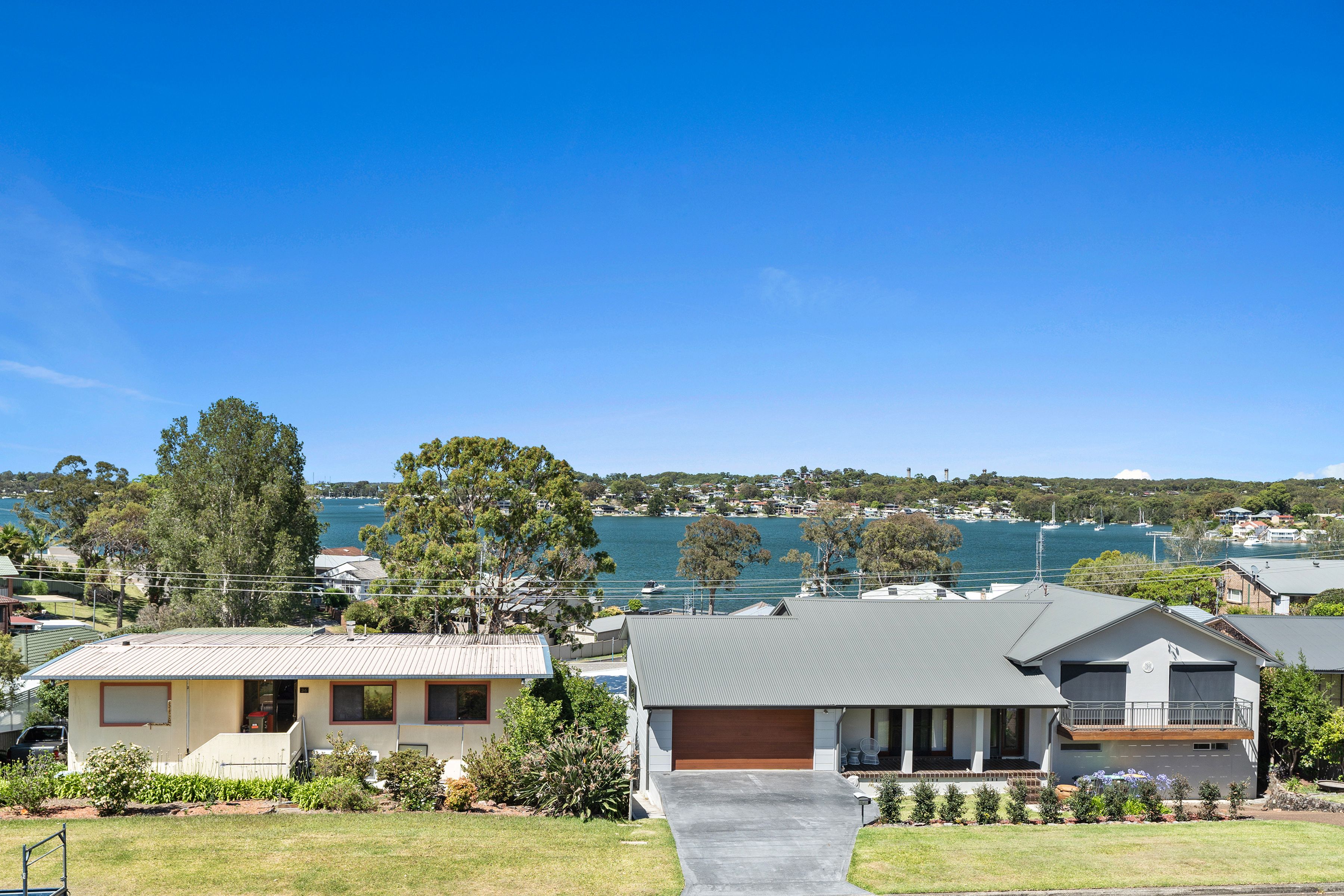39 Alkrington Avenue, Fishing Point, NSW 2283 - Sold House - Ray White ...