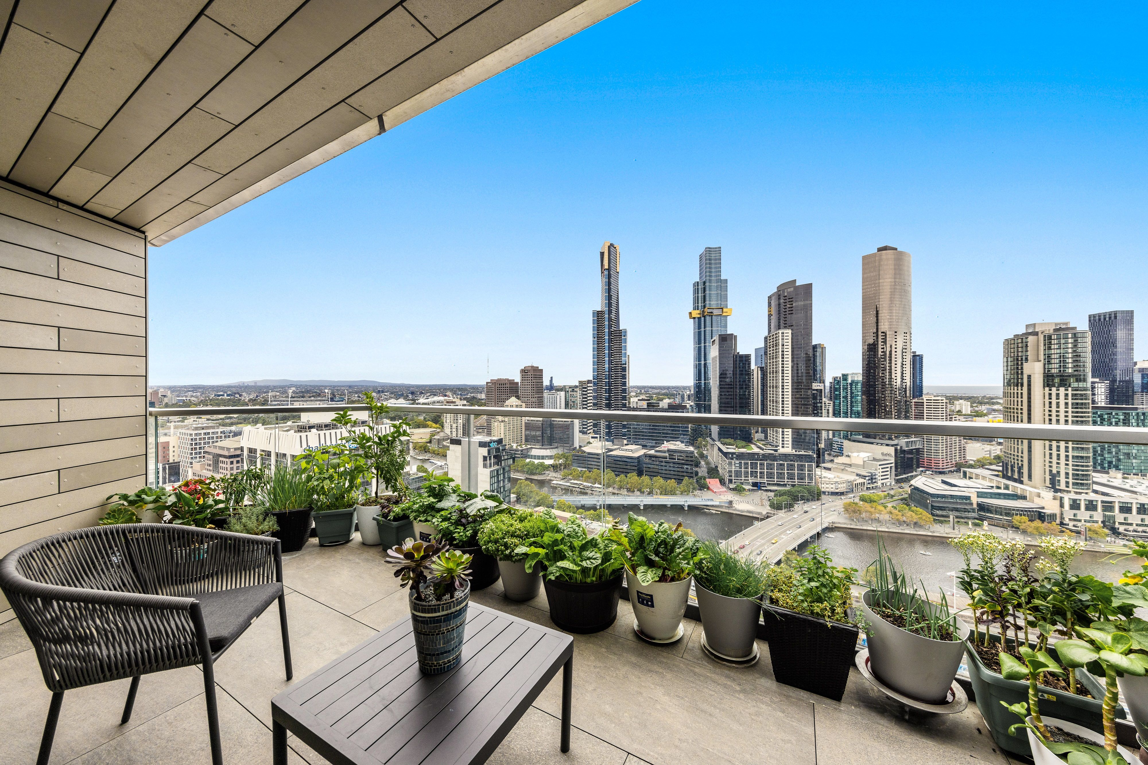 2806/433 Collins Street, Melbourne, VIC 3000 - Sold Apartment ...