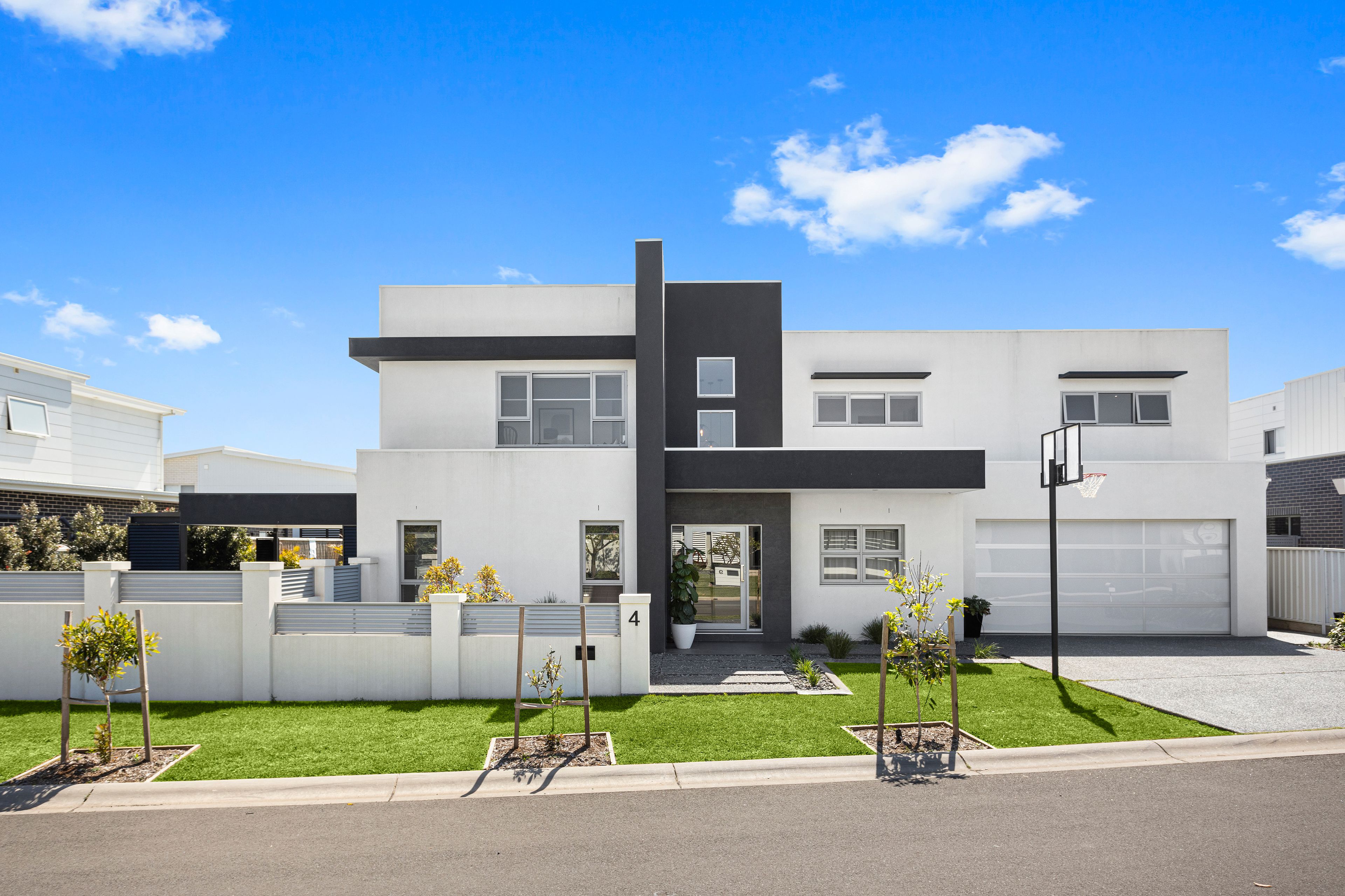 4 Red Sands Avenue, Shell Cove, NSW 2529 - Sold House - Ray White ...