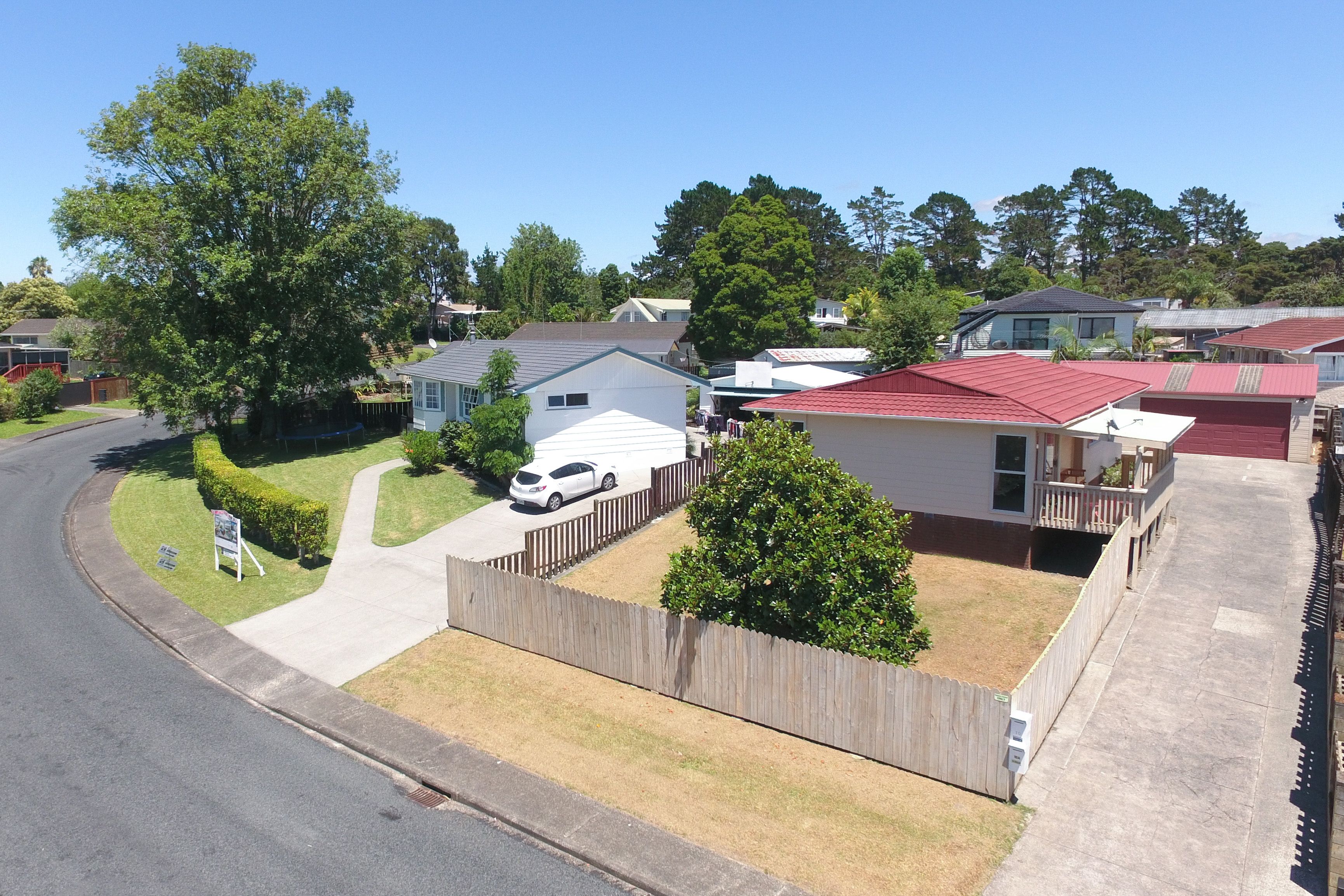 10 Pipitea Place, Massey, – Home For Sale • Ray White New Zealand