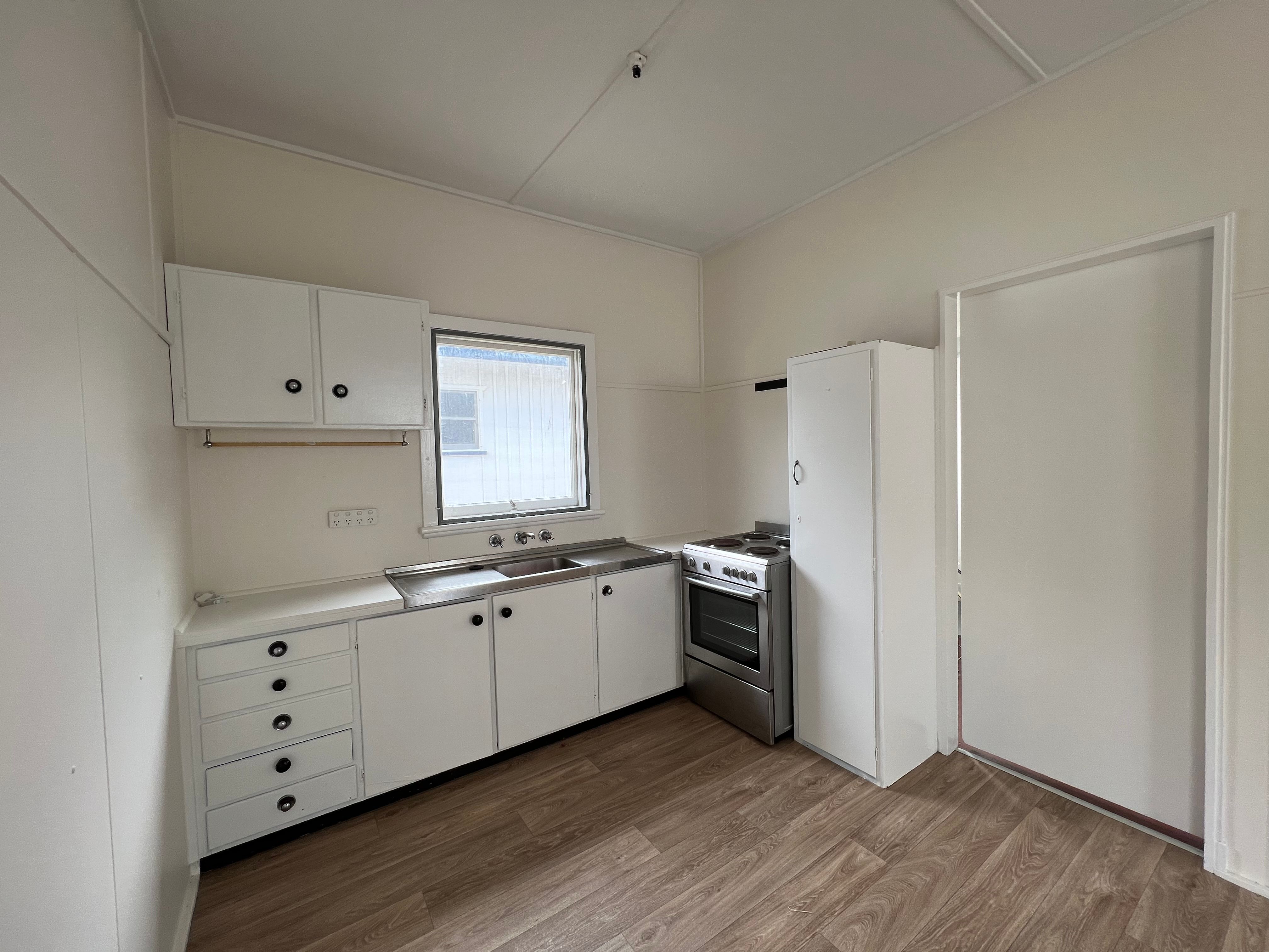 2/39 Boollwarroo Parade, Shellharbour, NSW 2529 - Leased House - Ray ...