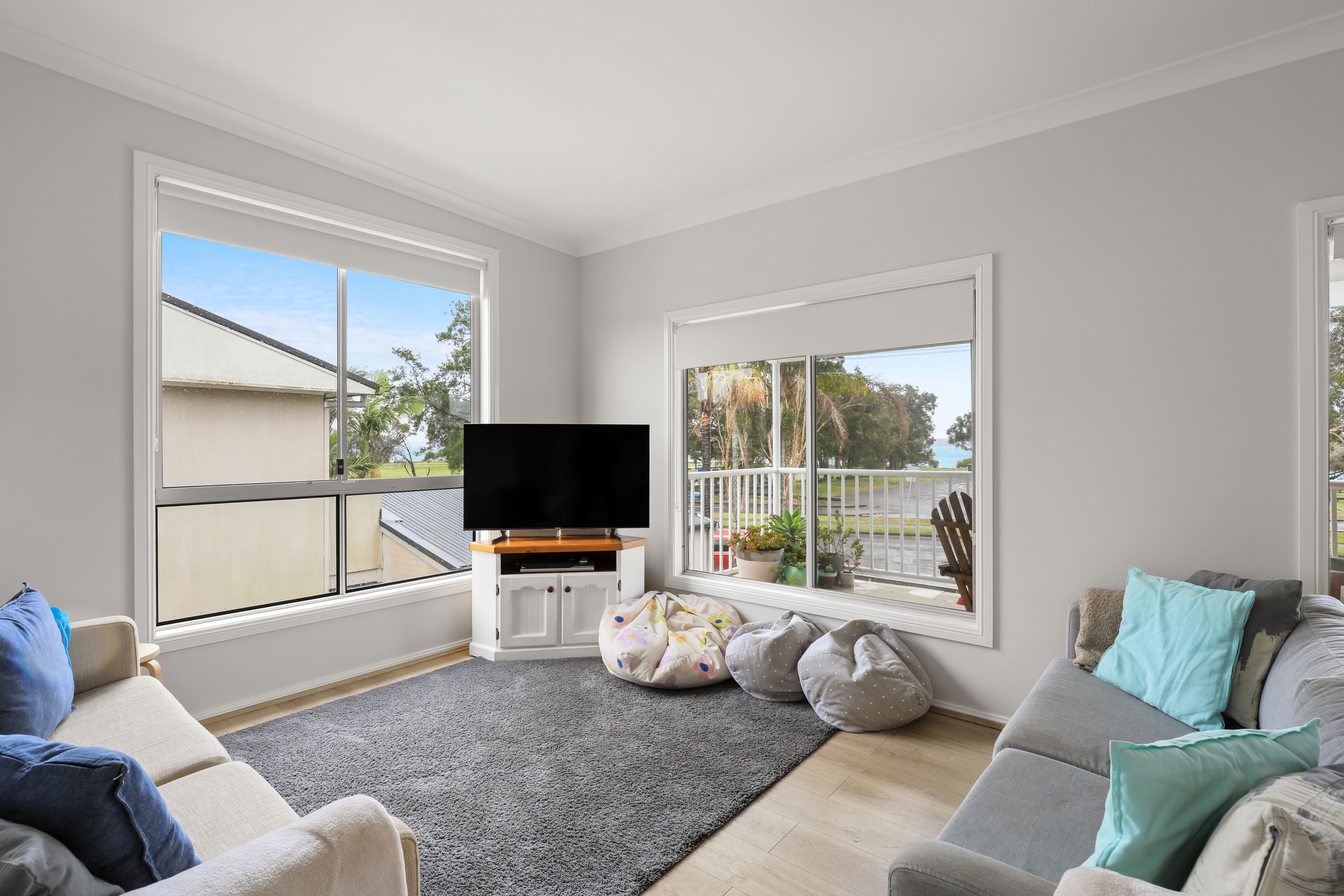 2/33 Cook Parade, Lemon Tree Passage, NSW 2319 - Leased Unit - Ray ...