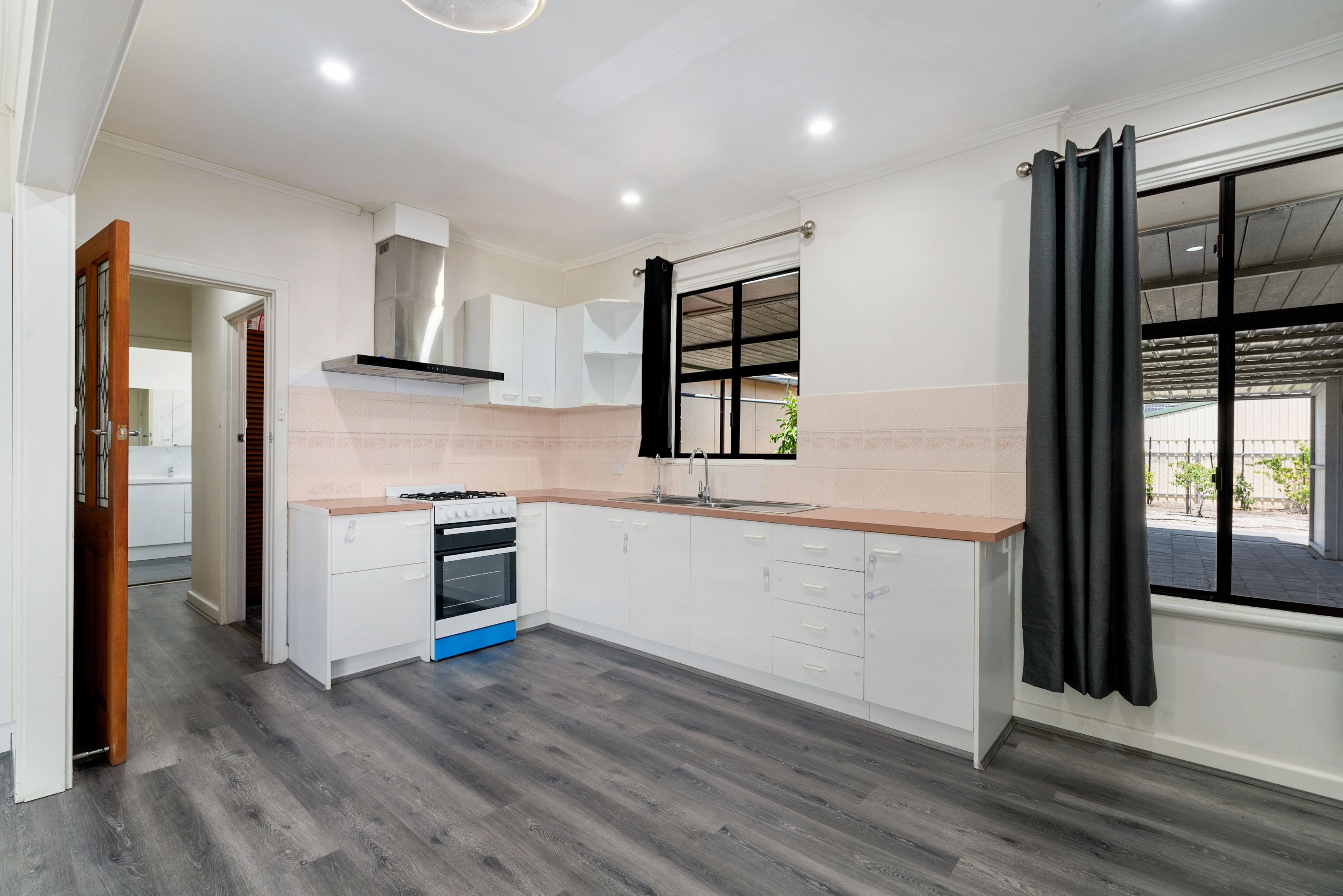 509 Victoria Road, Osborne, SA 5017 - Leased House - Ray White Port ...