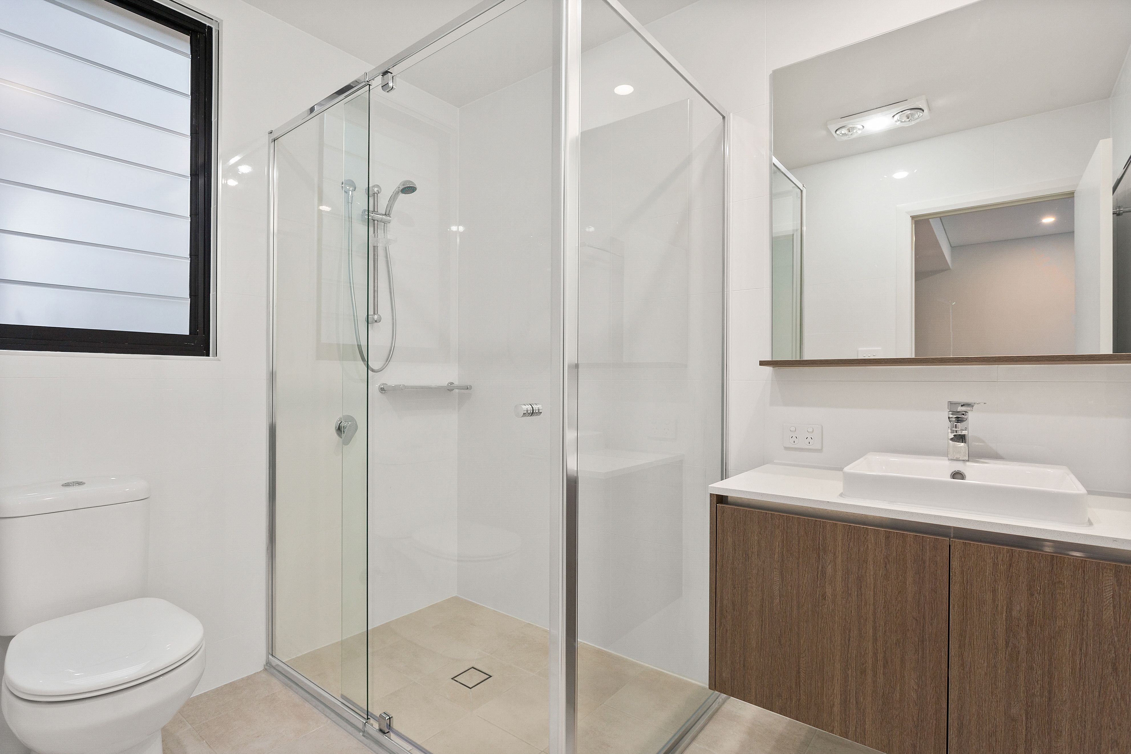 12 The Promontory Drive, Shell Cove, NSW 2529 - Sold House - Ray White ...