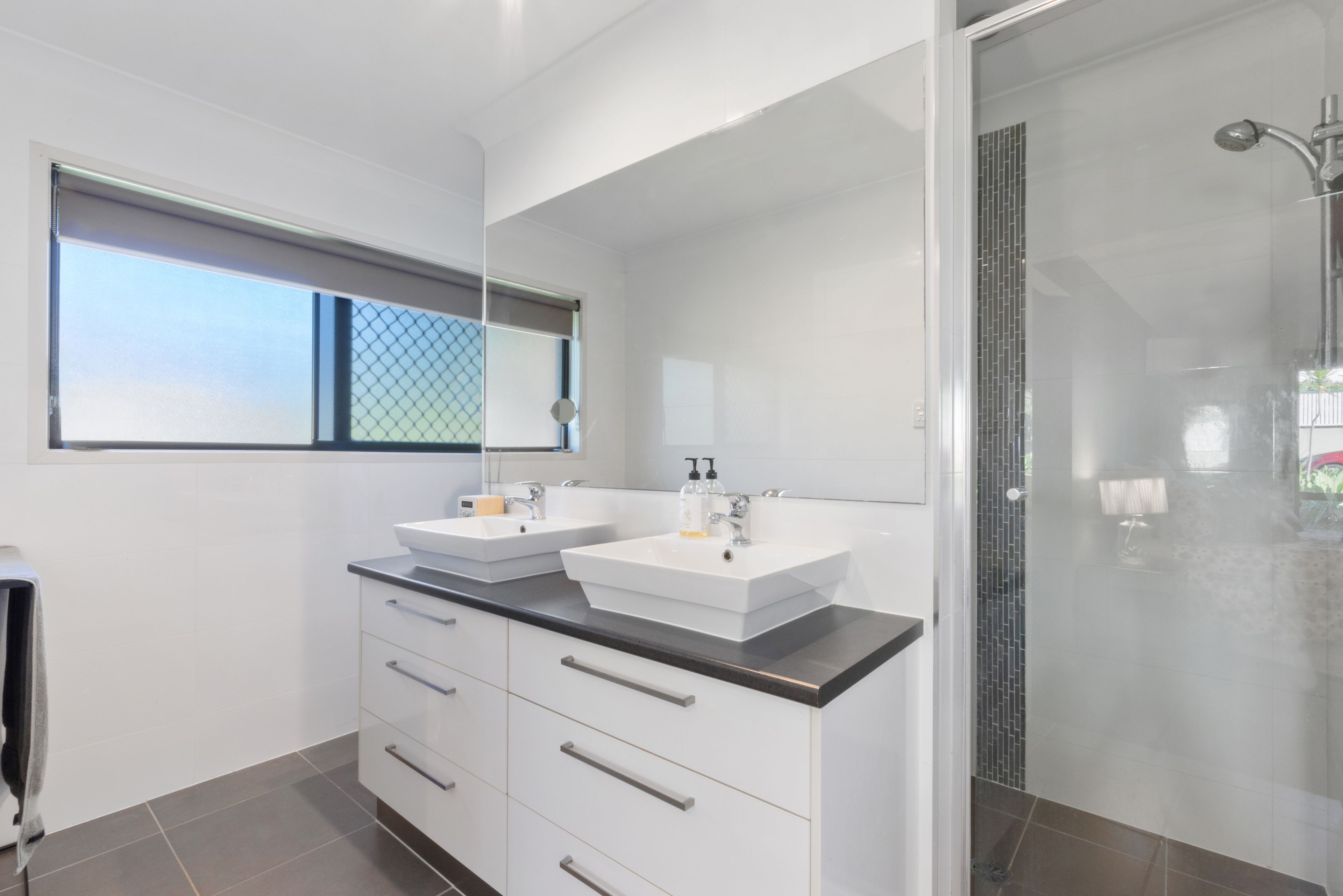 90 Pangeza Street, Stafford Heights, QLD 4053 - Sold House - Ray White ...