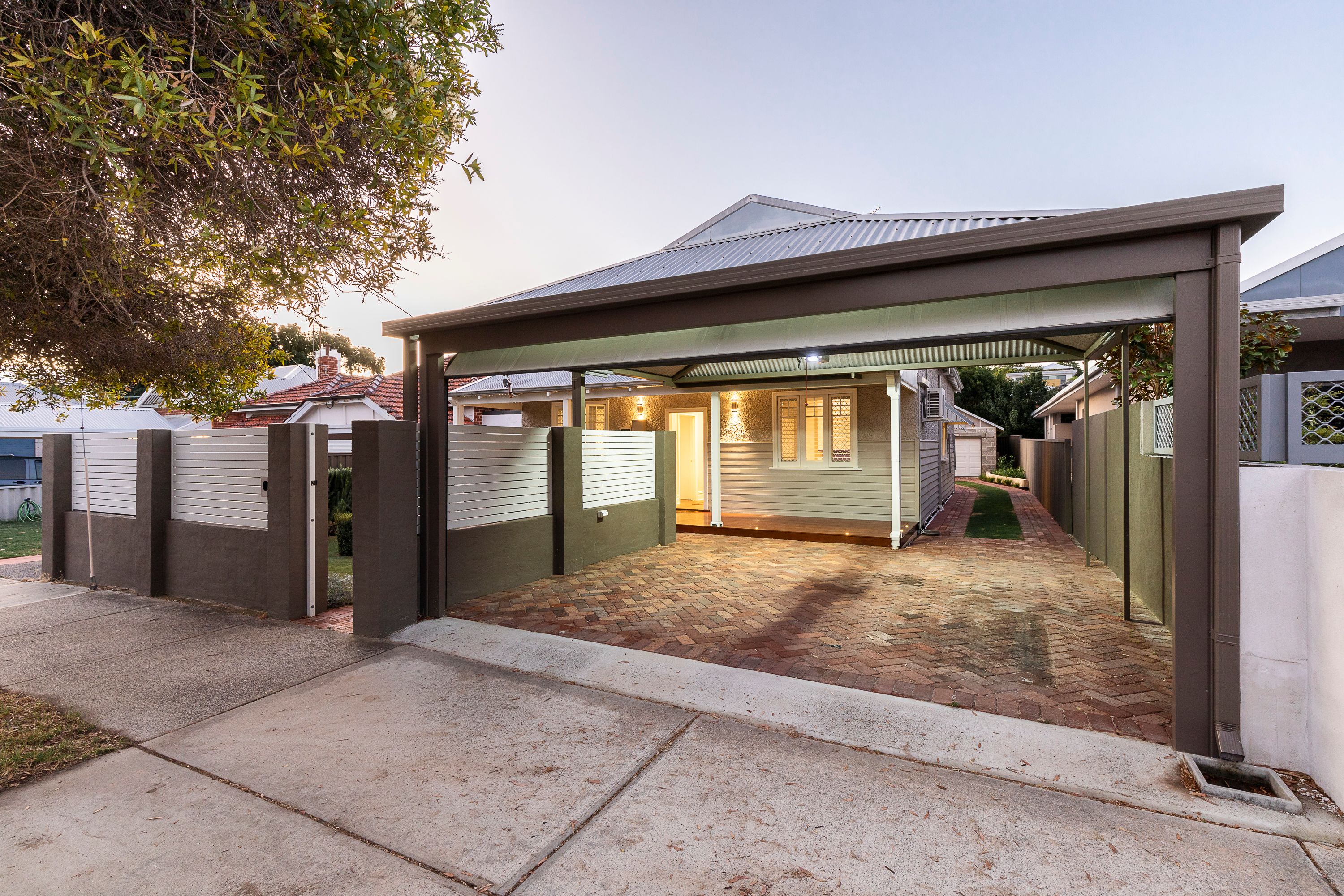 94 Ellesmere Street, Mount Hawthorn, WA 6016 - Sold House - Ray White ...