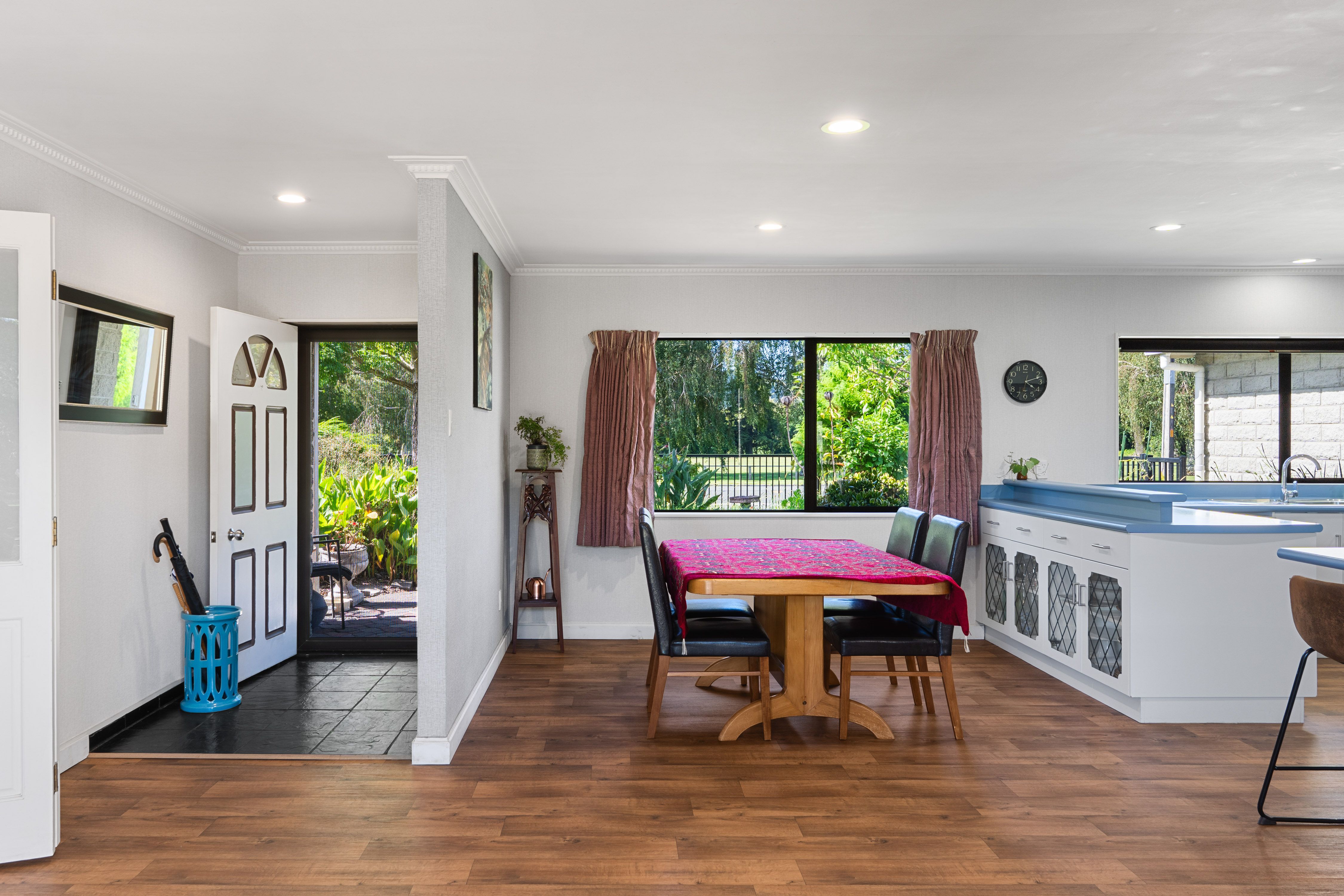 712 Aberdeen Road, Te Hapara, Gisborne District 4010 - Sold House - Ray ...