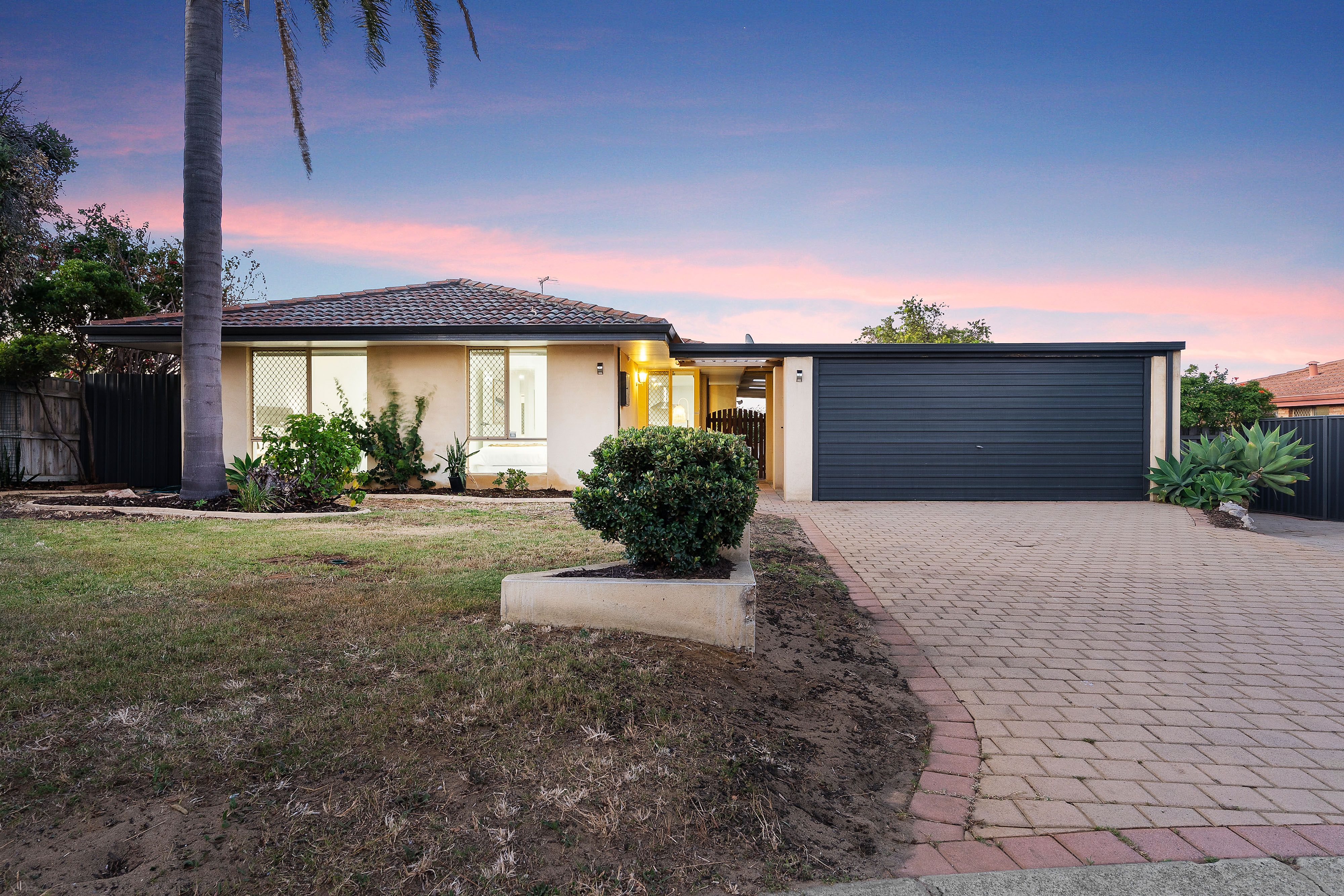 16 Otter Mews', Merriwa, WA 6030 - Leased House - Ray White North Quays