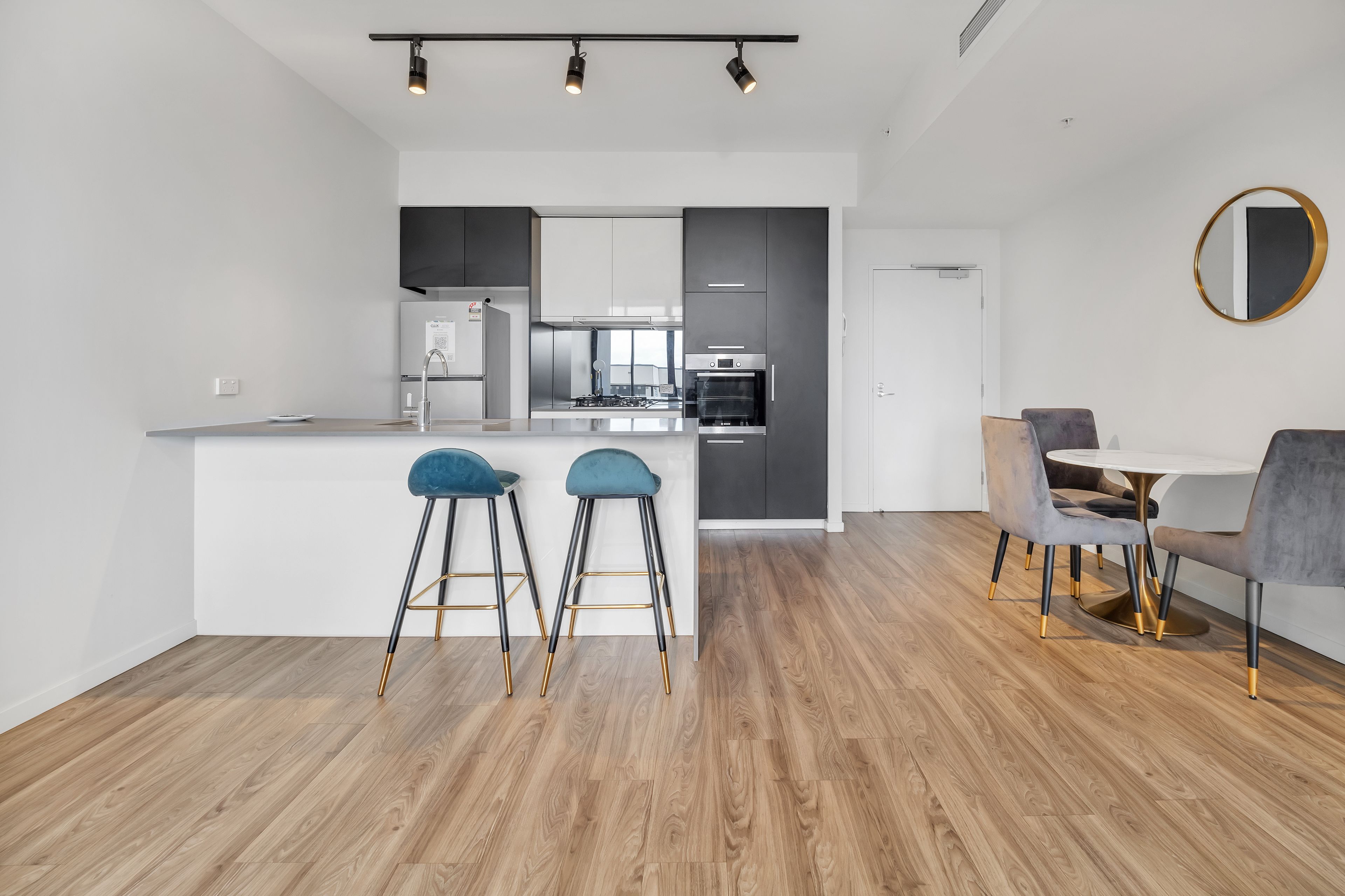 2044/9 Edmondstone Street, South Brisbane, QLD 4101 - Sold Apartment ...