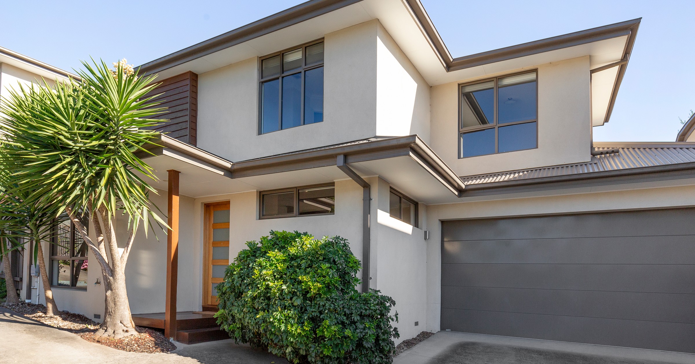 2/1 Brownes Crescent, Eltham, VIC 3095 - Sold Townhouse - Ray White Eltham 2/1 Brownes Crescent, Eltham, VIC 3095 - Sold Townhouse - Ray White Eltham