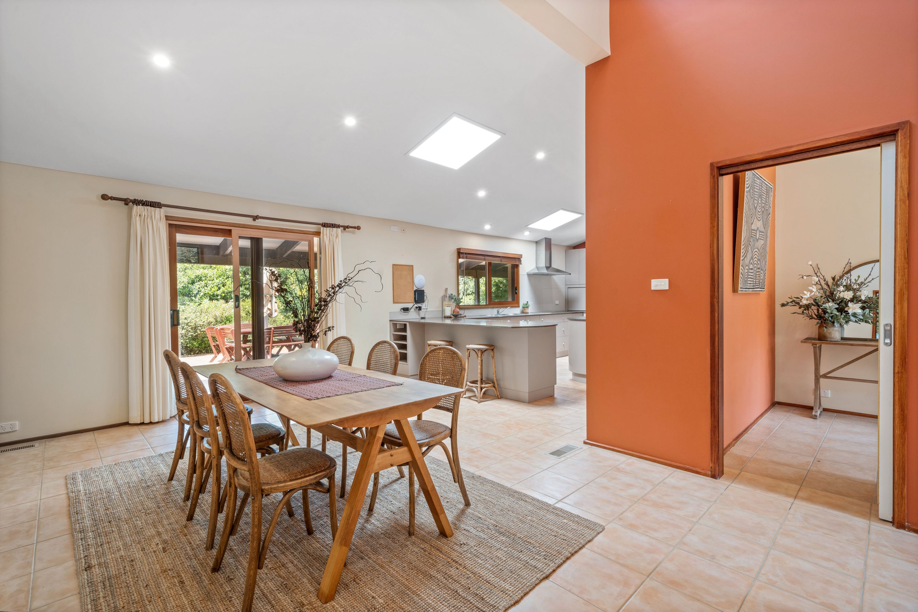 63 Springvale Drive, Weetangera, ACT 2614 - Sold House - Ray White Canberra
