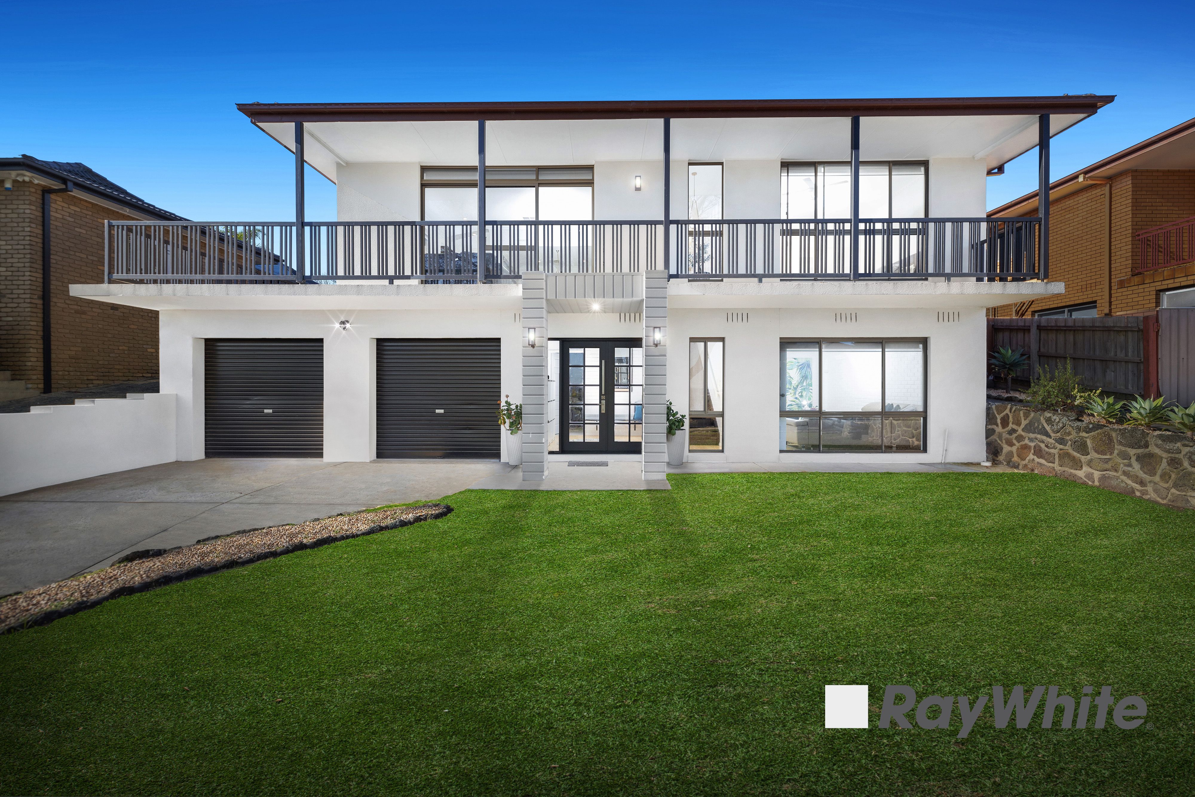 15 Stainsby Close, Endeavour Hills, VIC 3802 - Sold House - Ray White ...