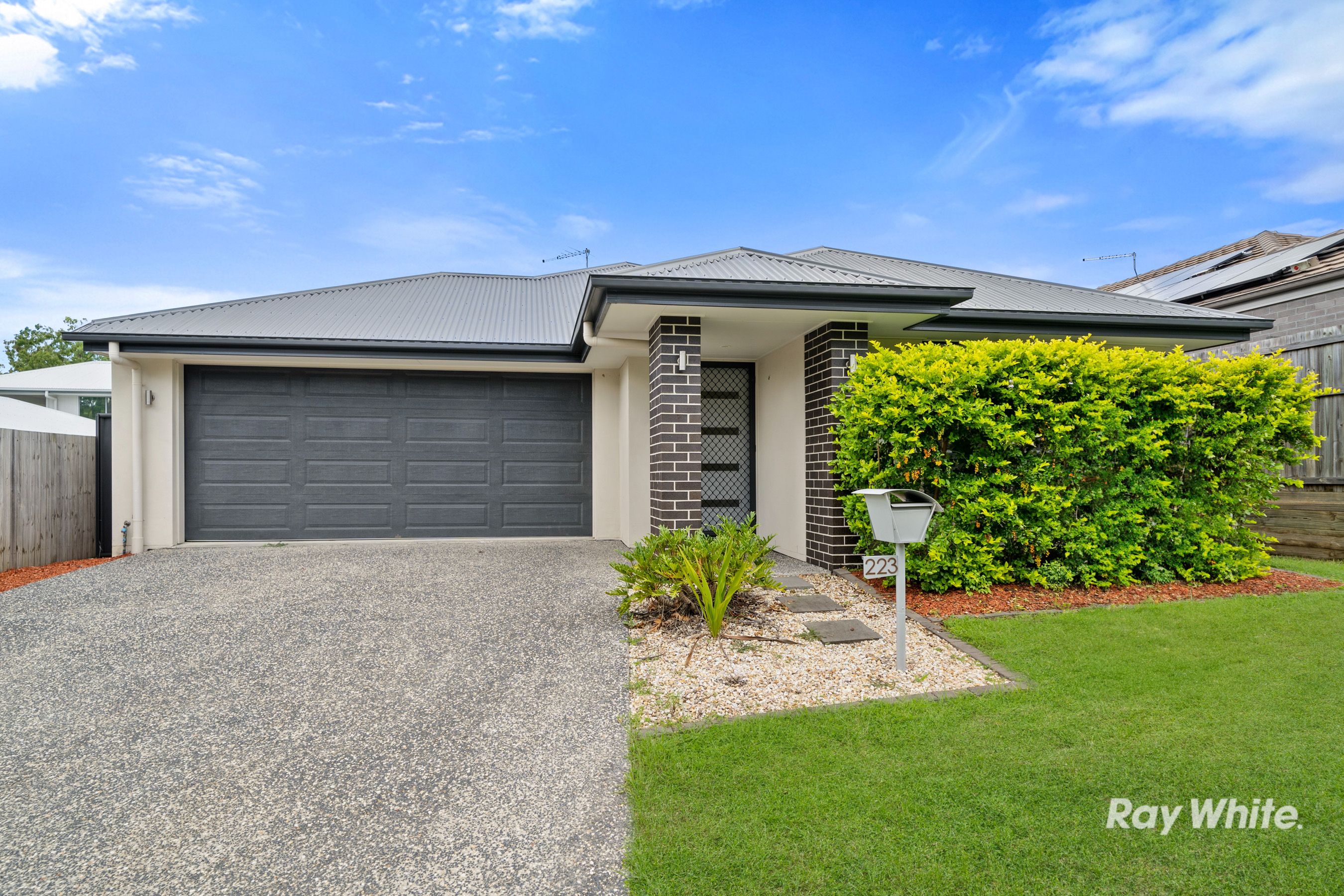 223 Woodline Drive, SPRING MOUNTAIN, QLD 4300 - Leased House - Ray ...