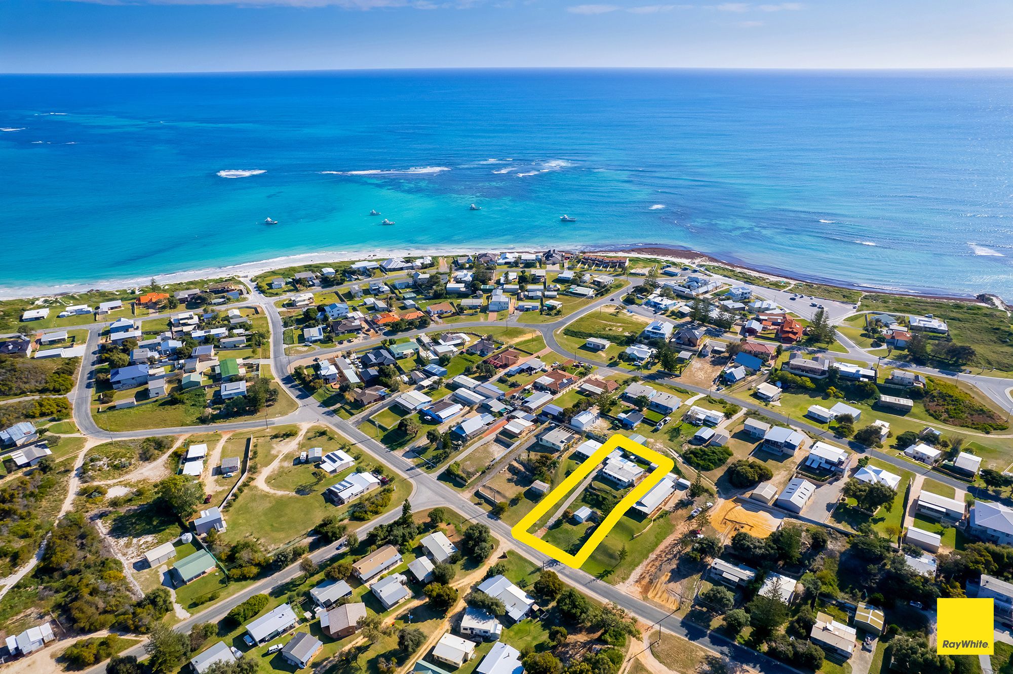 17 JONES Street, Ledge Point, WA 6043 - Sold House - Ray White Lancelin