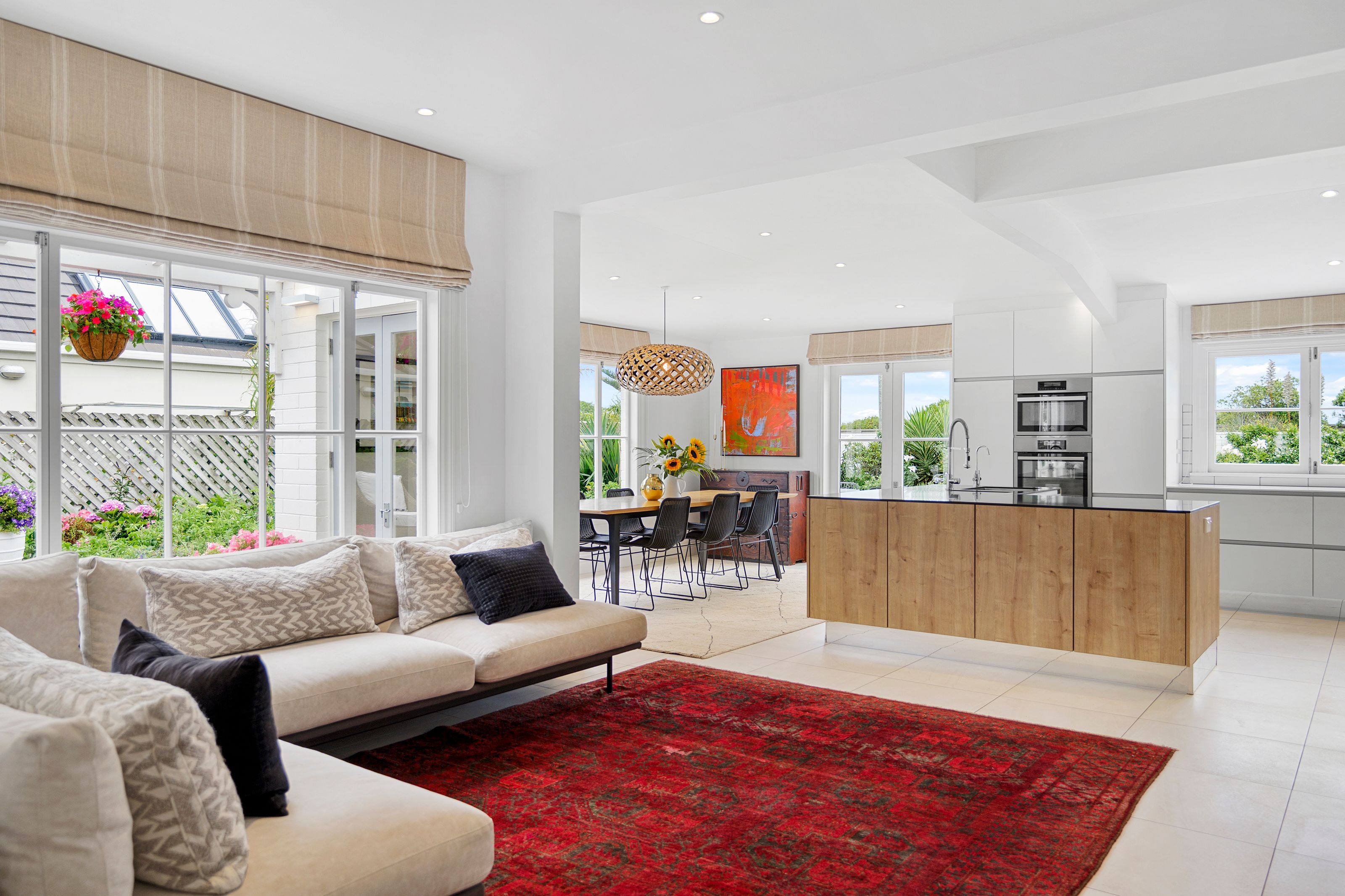 74 Esplanade, Sumner, Christchurch City 8081 - Sold House - Ray White ...