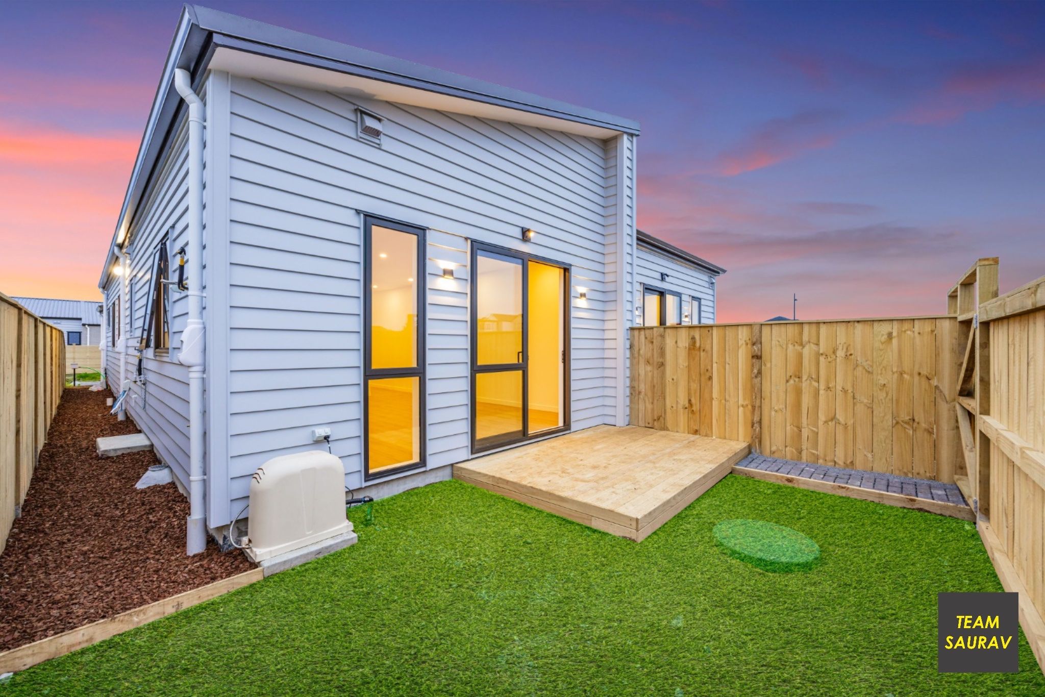 6 Ihi Place, Karaka, Franklin 2580 - House for Sale - Ray White Beachlands