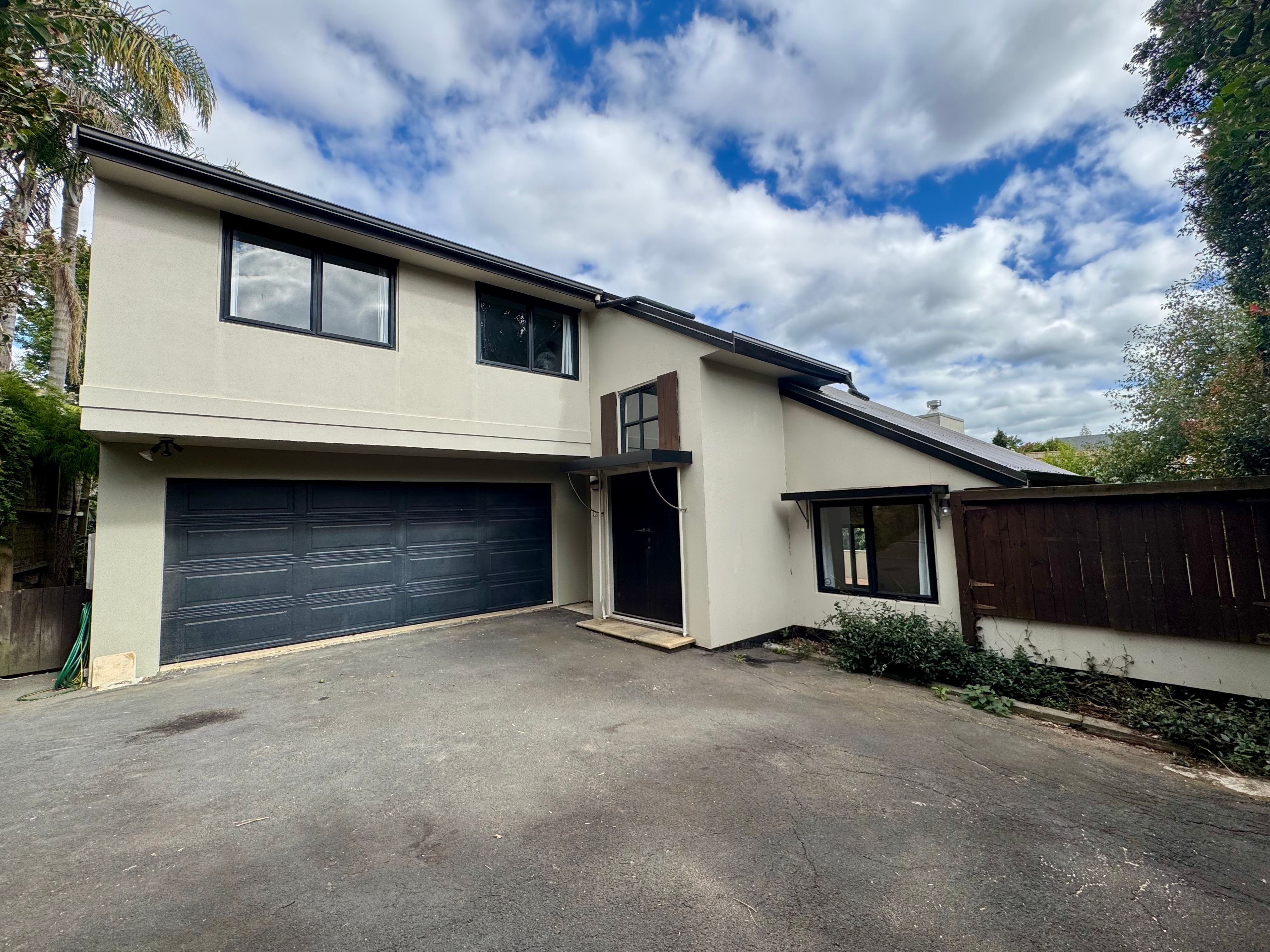 16B Abbotts Way, Remuera, Auckland City 1072 - Leased House - Ray White ...