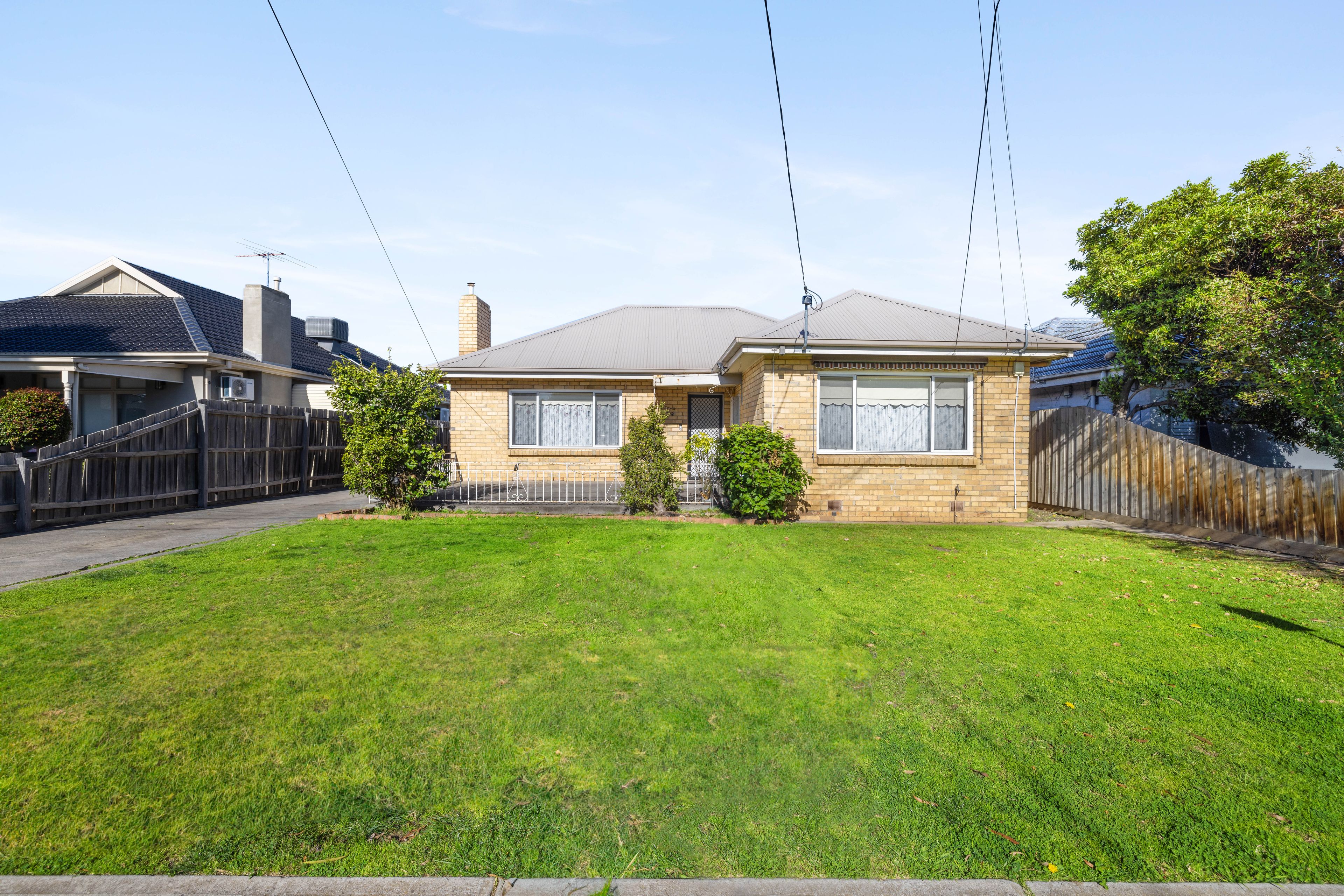 Ray White Pascoe Vale